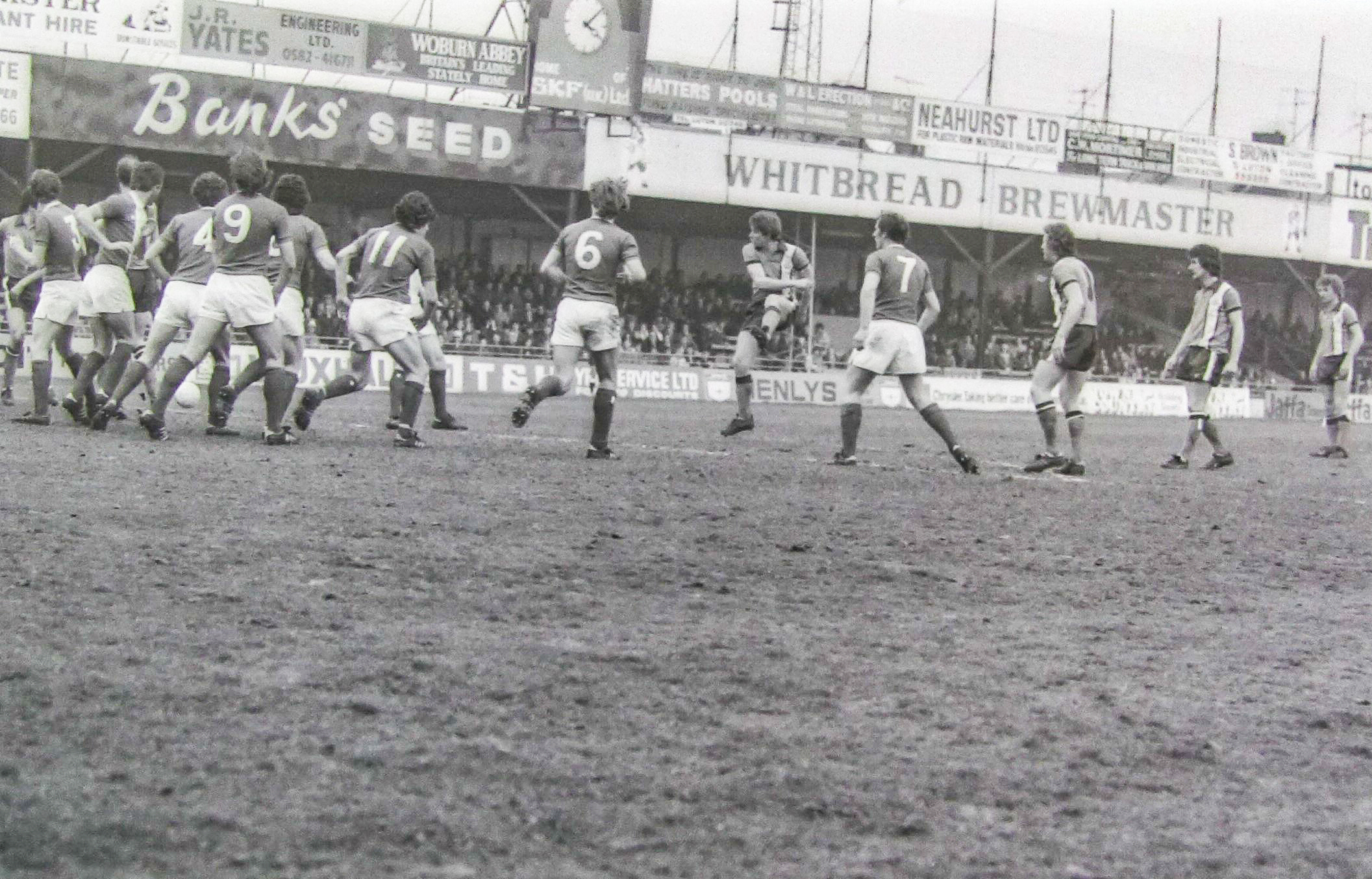 Luton Town FC vs Carlisle United (26th Mar 1977) | Hatters Heritage | A ...