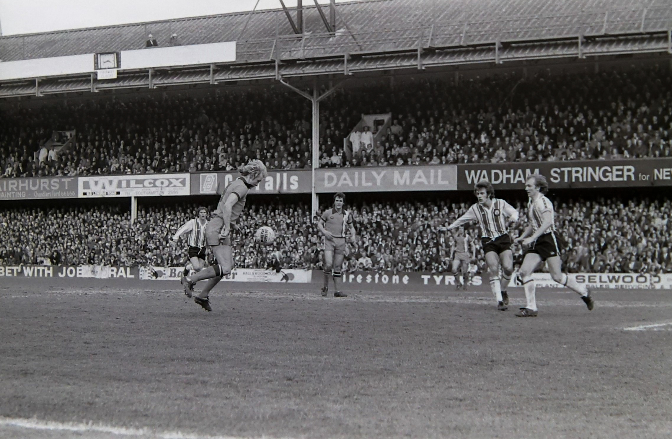 Southampton vs Luton Town FC (2nd Apr 1977) | Hatters Heritage | A ...