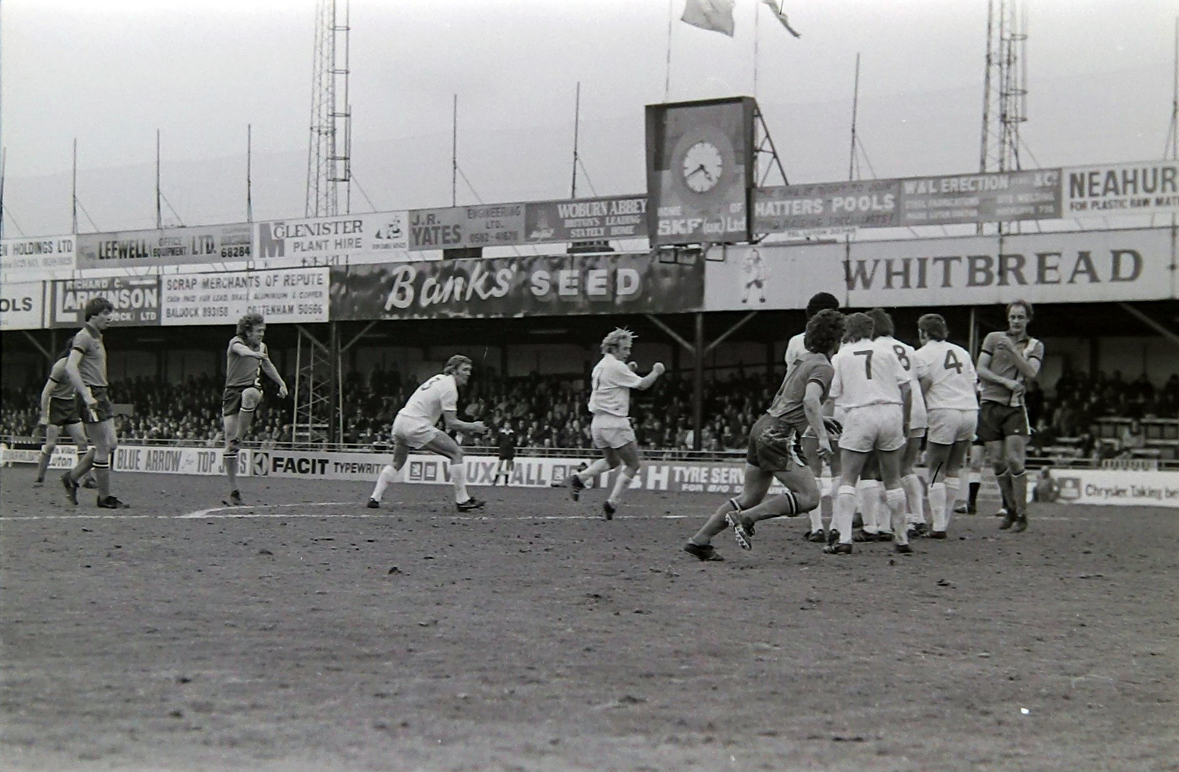 Luton Town FC vs Orient (11th Apr 1977) | Hatters Heritage | A History ...
