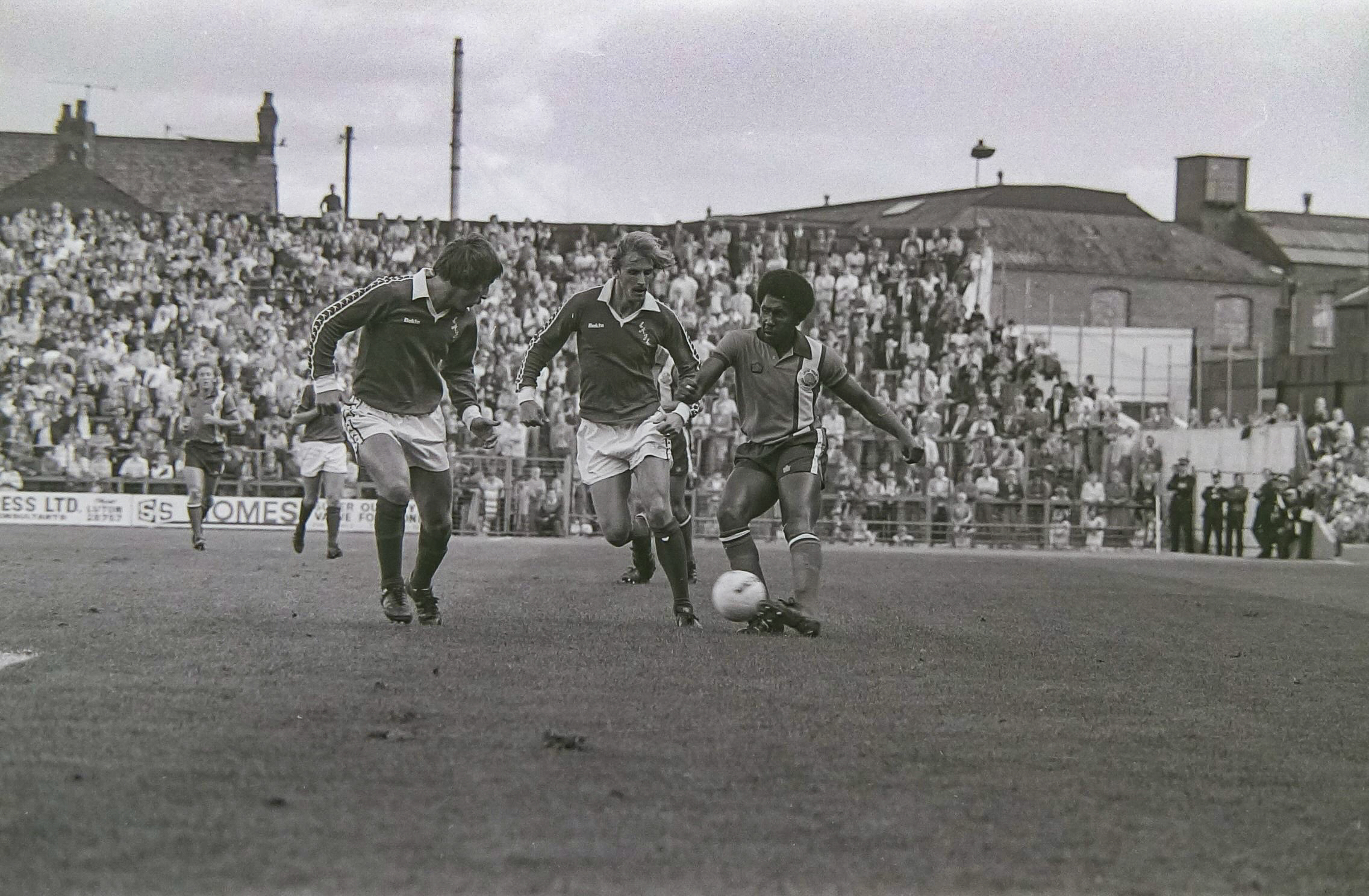 Luton Town FC vs Charlton Athletic (3rd Sep 1977) | Hatters Heritage ...