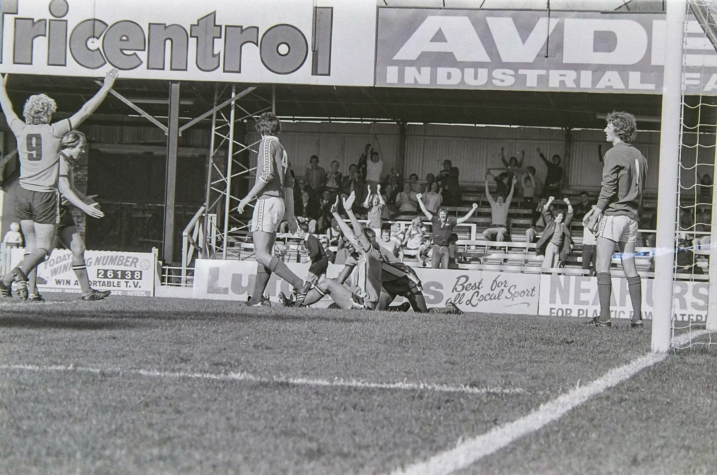 Luton Town FC vs Charlton Athletic (3rd Sep 1977) | Hatters Heritage ...