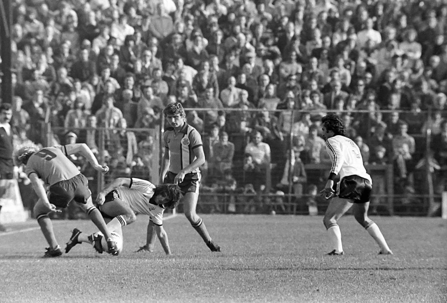 Paul Price | Hatters Heritage | A History of Luton Town FC