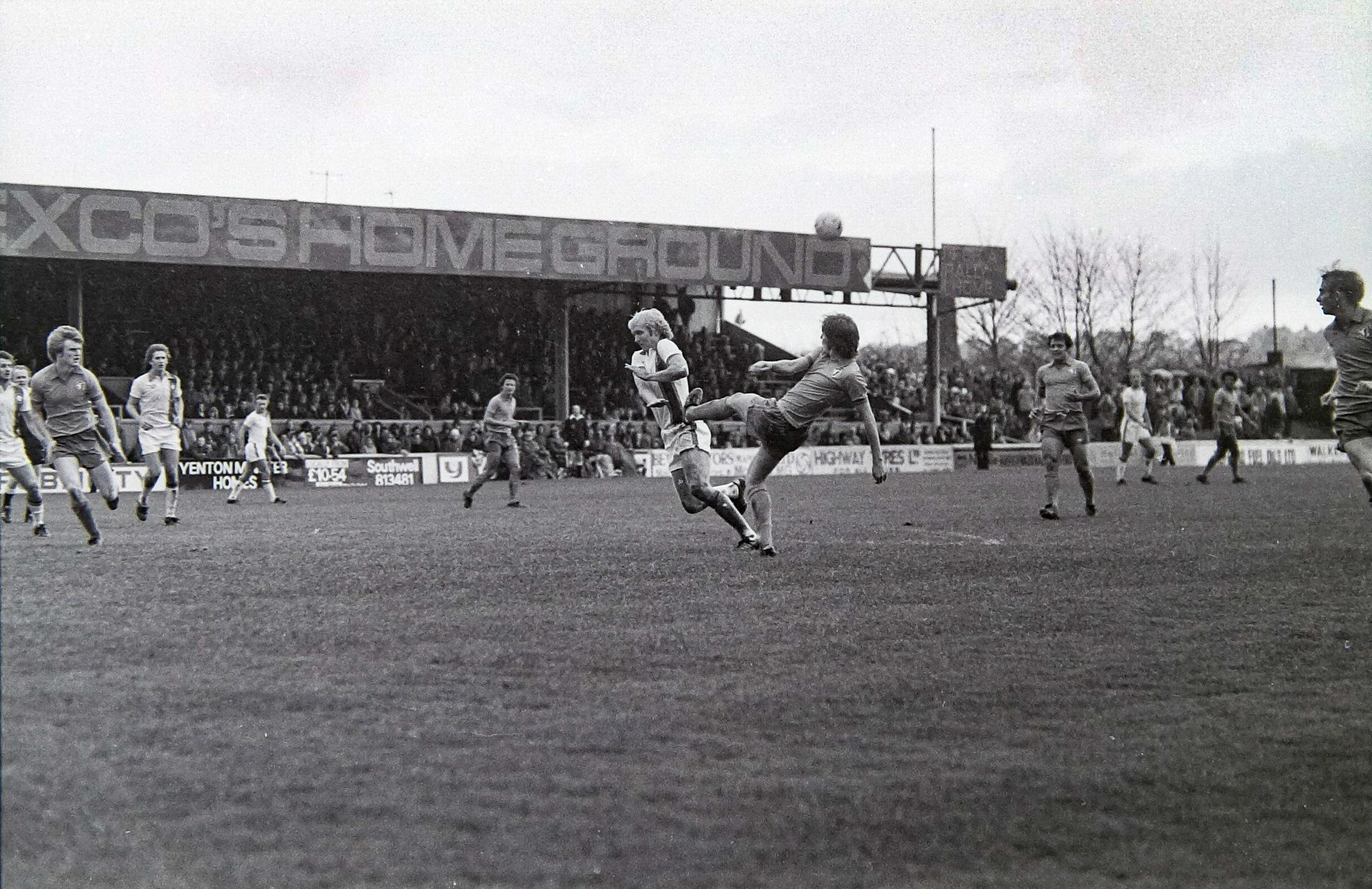 Mansfield Town vs Luton Town FC (12th Nov 1977) | Hatters Heritage | A ...