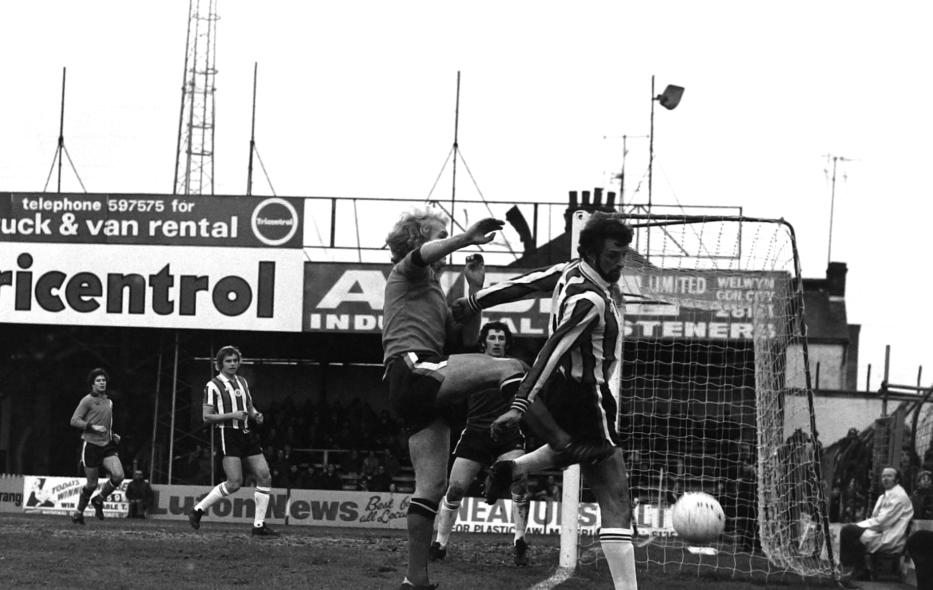 Luton Town FC vs Sheffield United (27th Dec 1977) | Hatters Heritage ...