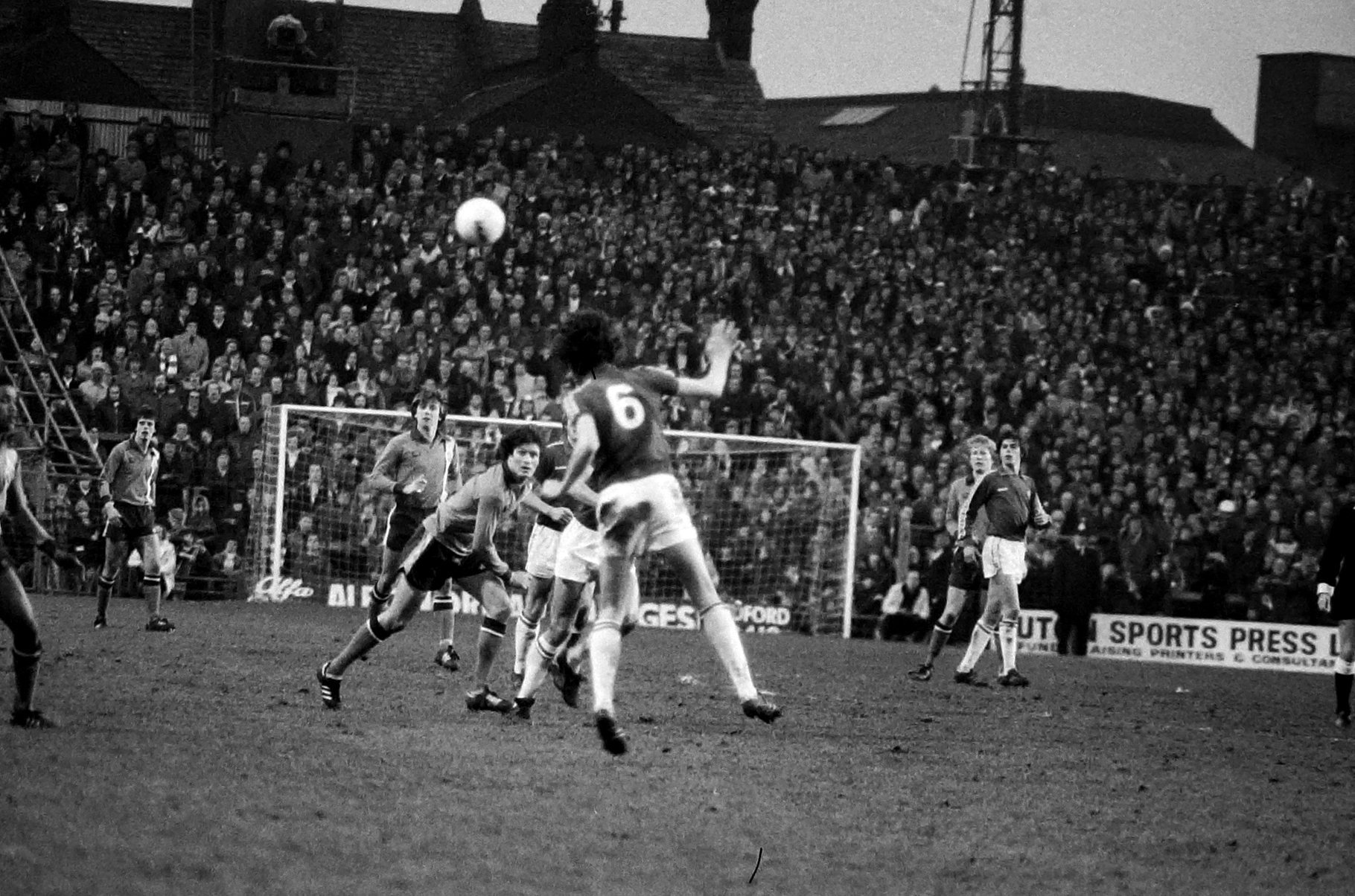Luton Town FC vs Brighton & Hove Albion (31st Dec 1977) | Hatters ...