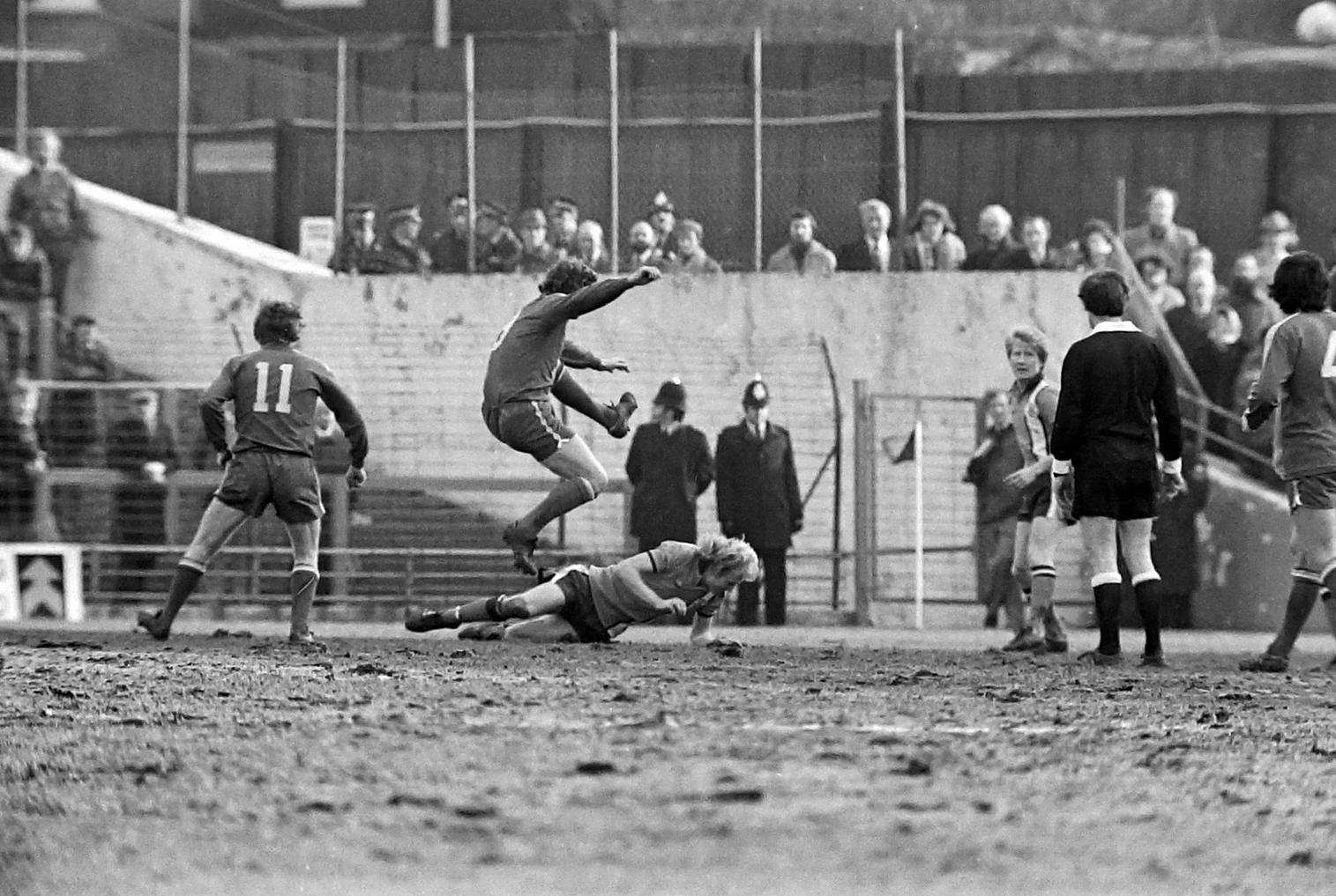 Luton Town FC vs Cardiff City (4th Mar 1978) | Hatters Heritage | A ...