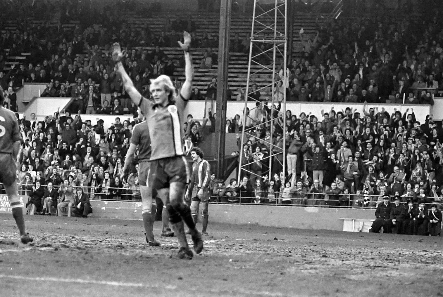 Luton Town FC vs Cardiff City (4th Mar 1978) | Hatters Heritage | A ...