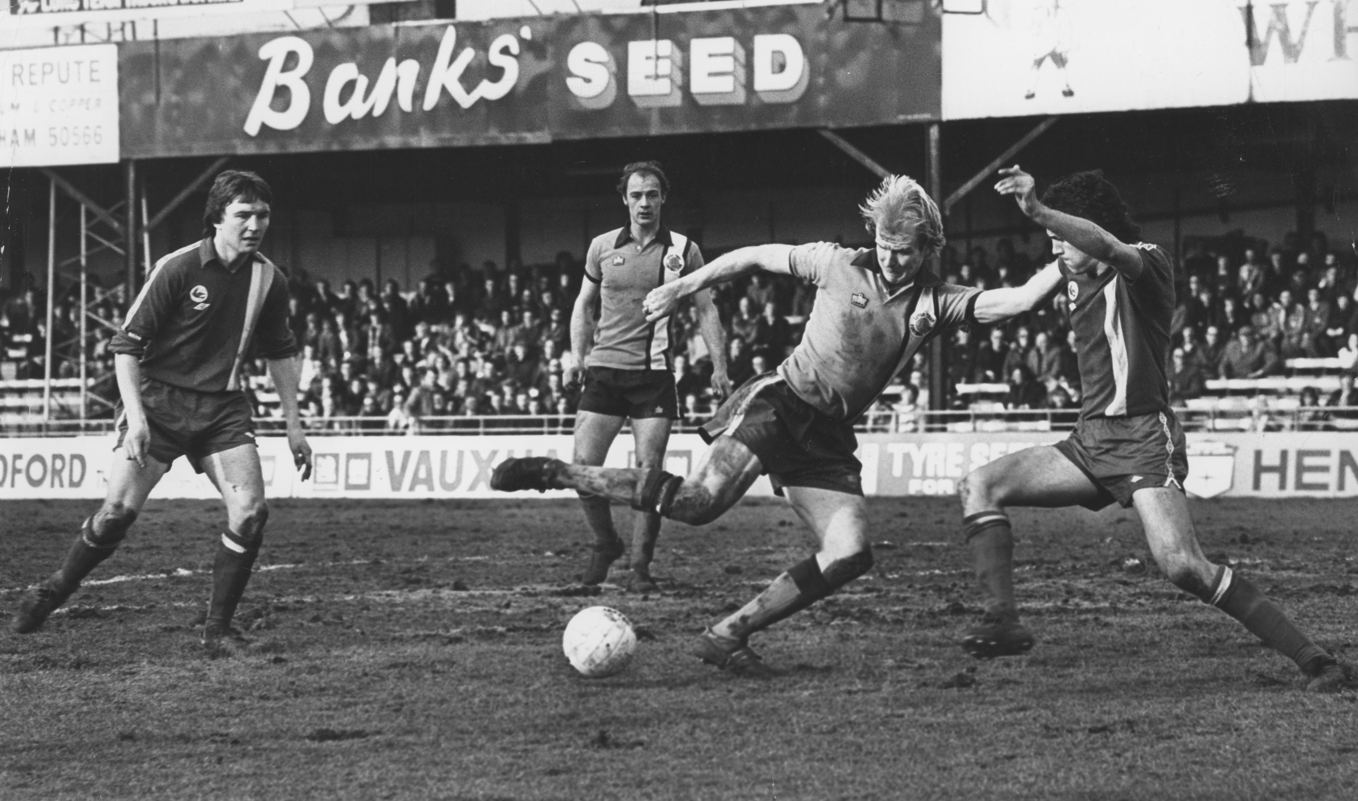 Luton Town FC vs Cardiff City (4th Mar 1978) | Hatters Heritage | A ...