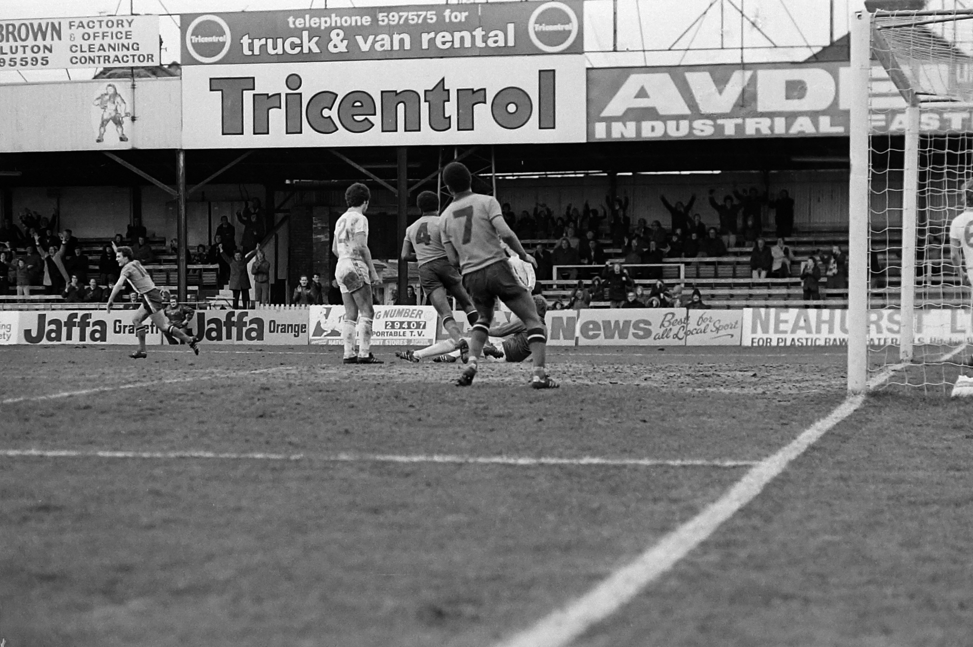 Luton Town FC vs Blackpool (18th Mar 1978) | Hatters Heritage | A ...