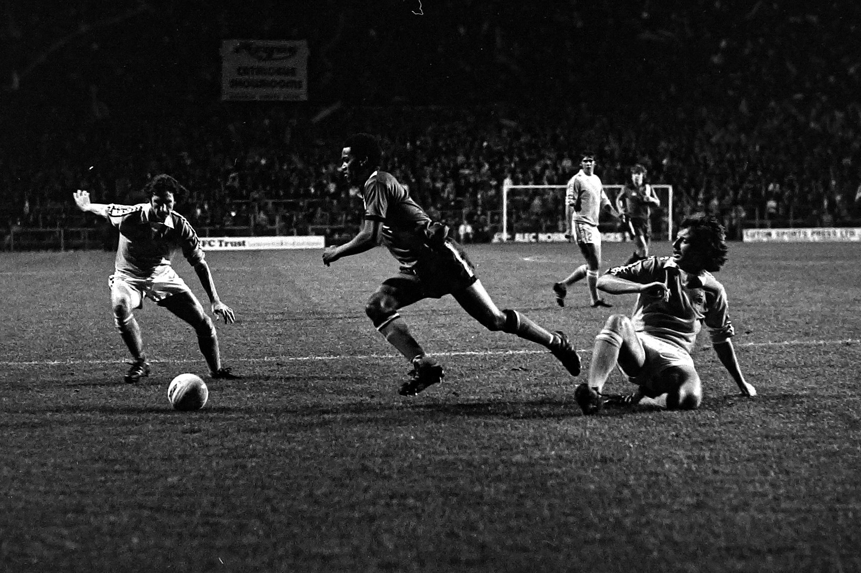 Luton Town FC vs Crewe Alexandra (3rd Oct 1978) | Hatters Heritage | A ...