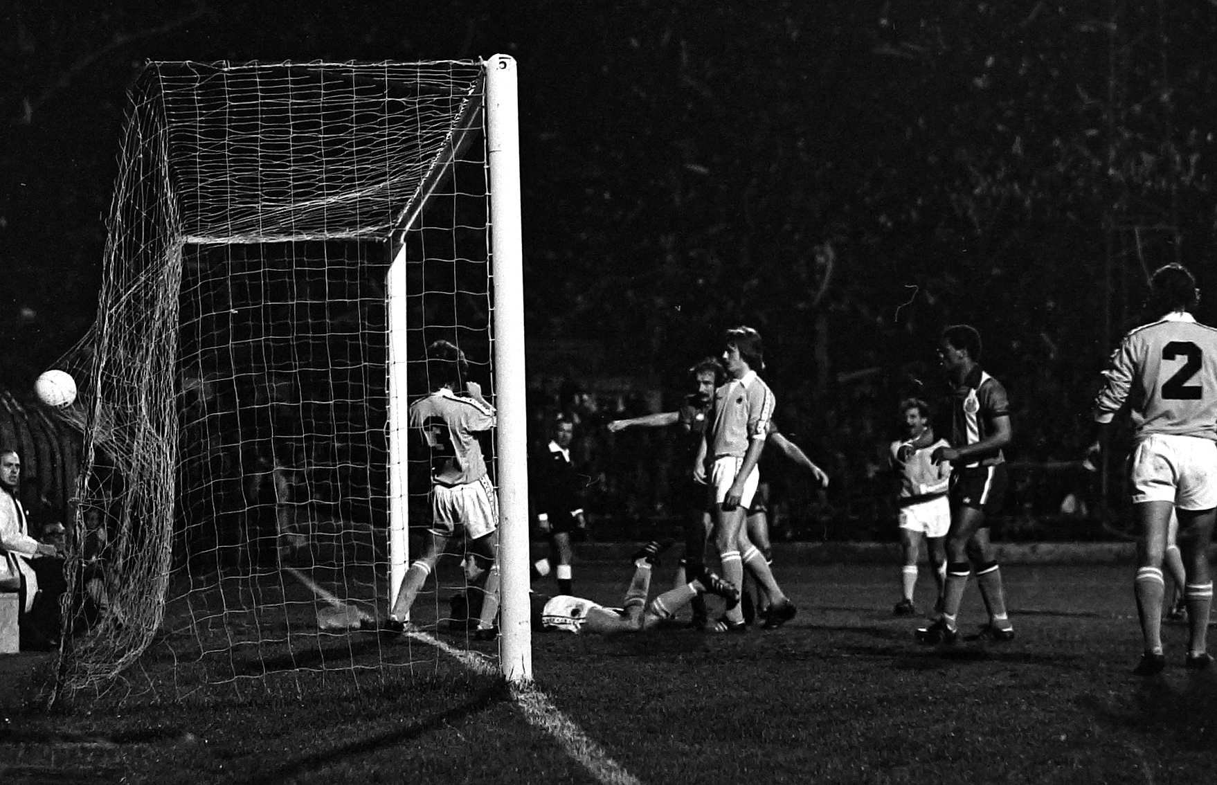 Luton Town FC vs Crewe Alexandra (3rd Oct 1978) | Hatters Heritage | A ...