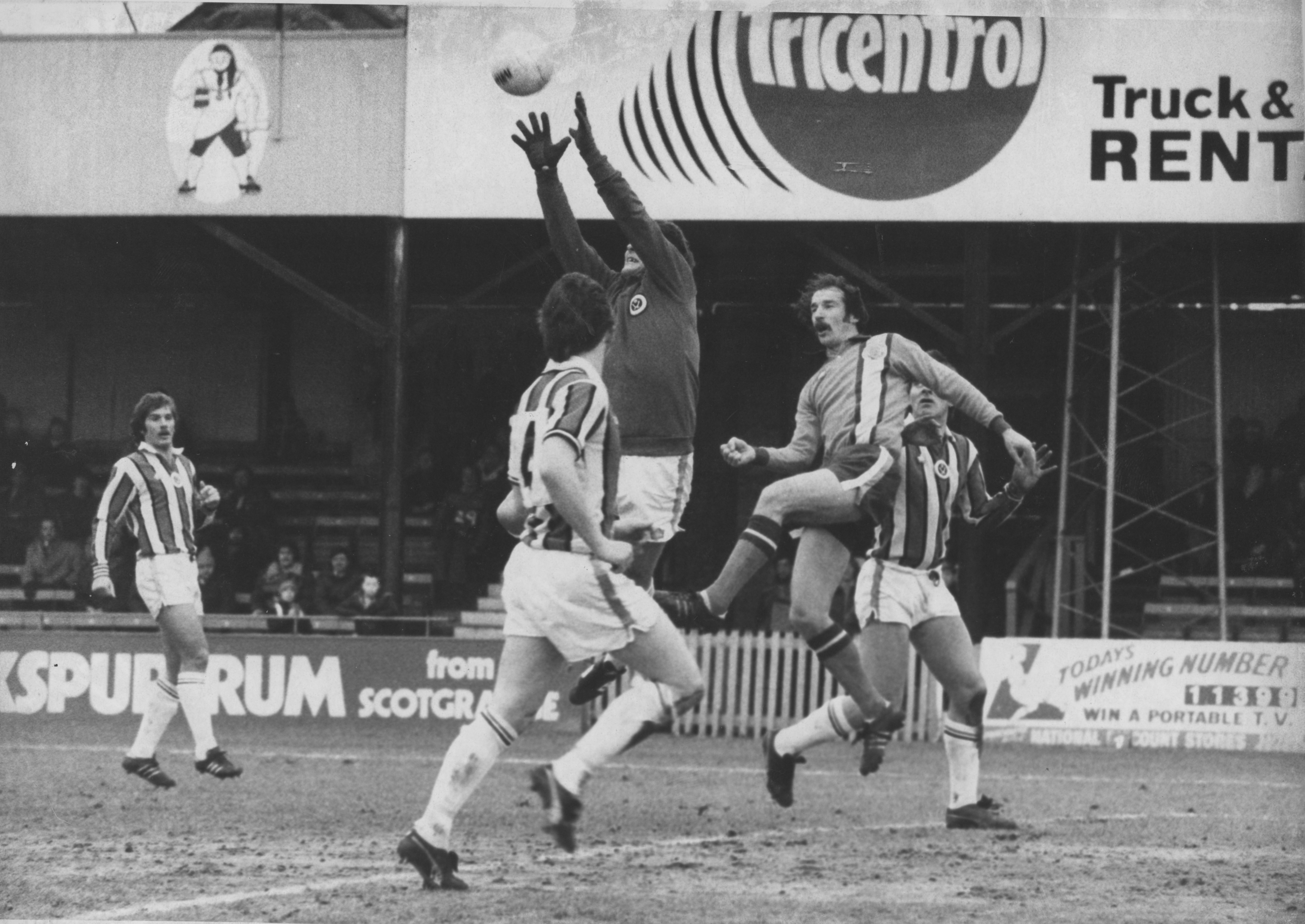 Bob Hatton | Hatters Heritage | A History of Luton Town FC