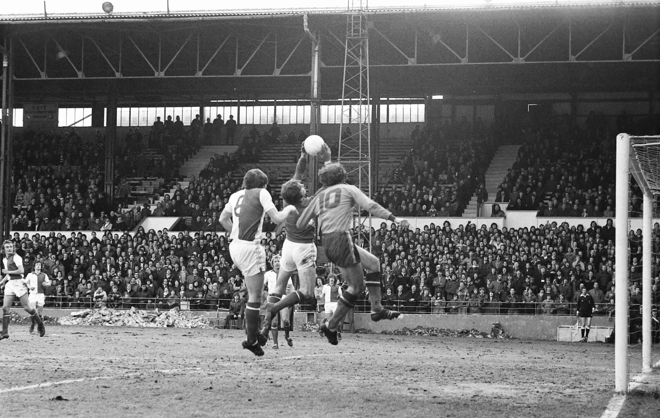 Bob Hatton | Hatters Heritage | A History of Luton Town FC