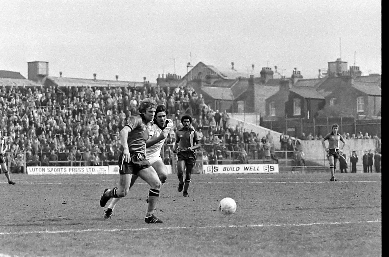 Kirk Stephens | Hatters Heritage | A History of Luton Town FC