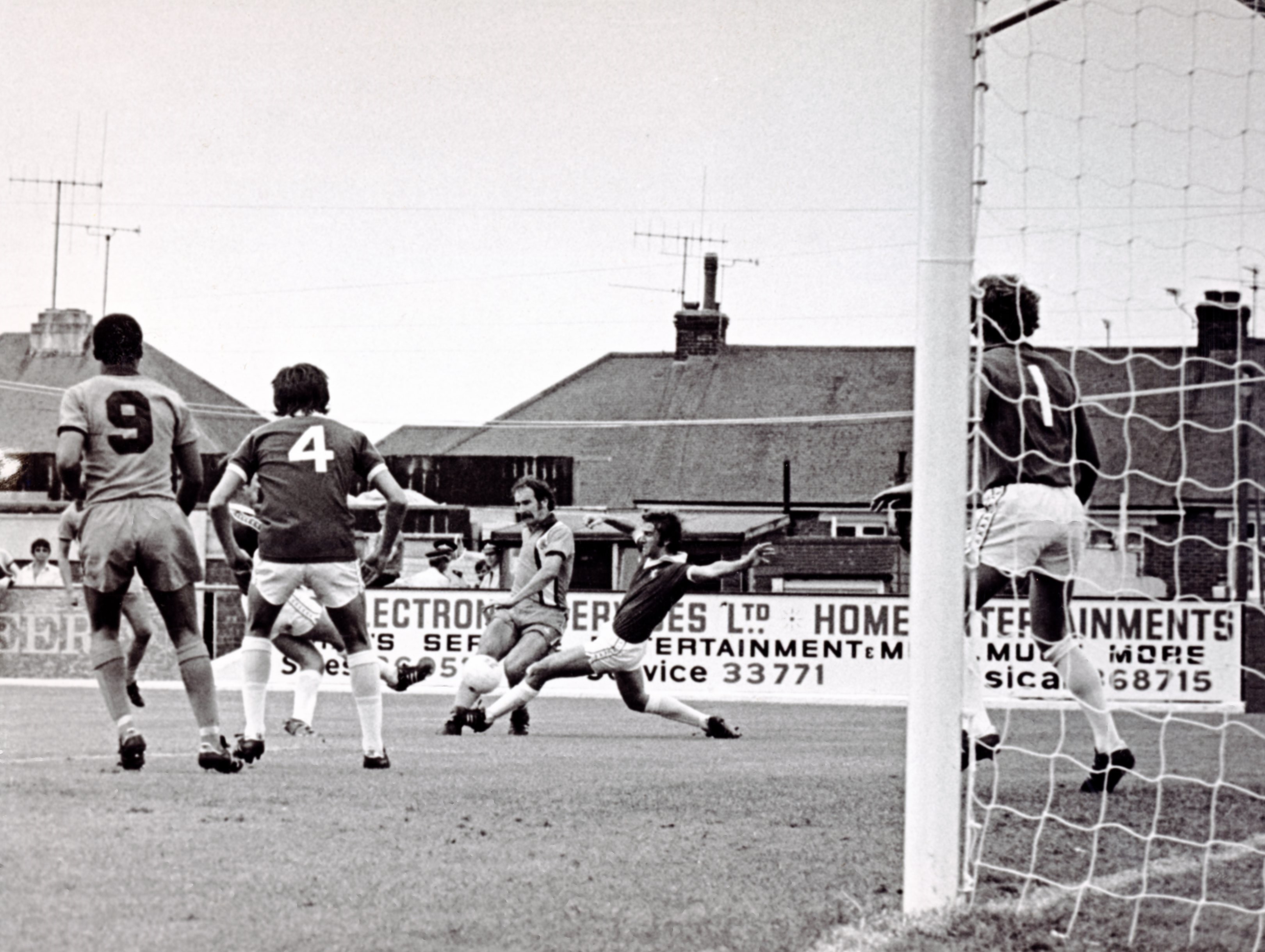 Bob Hatton | Hatters Heritage | A History of Luton Town FC