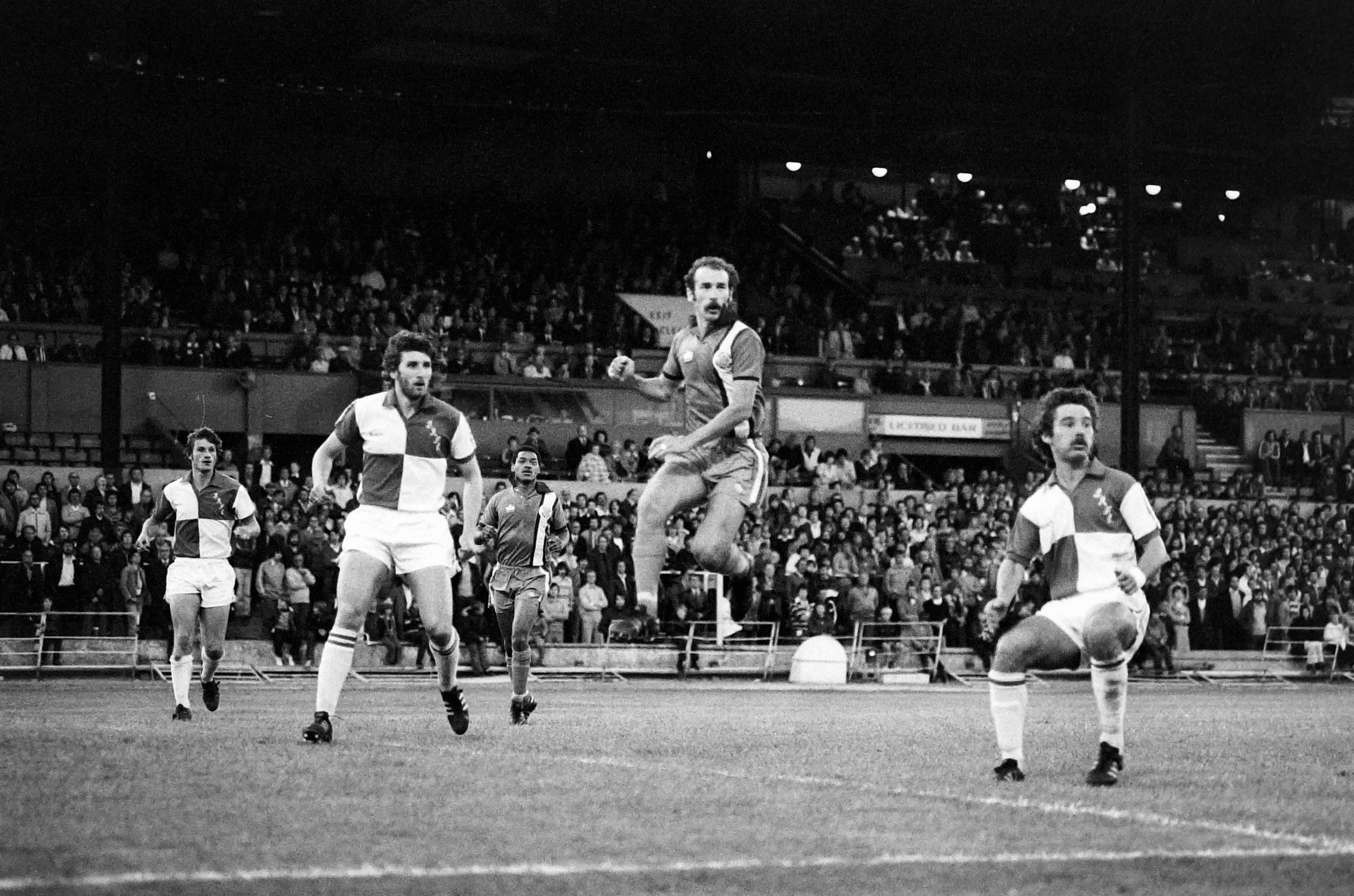 Bob Hatton | Hatters Heritage | A History of Luton Town FC