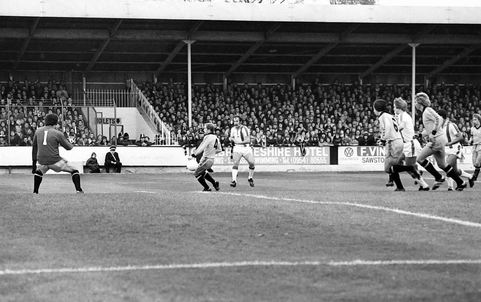 Bob Hatton | Hatters Heritage | A History of Luton Town FC