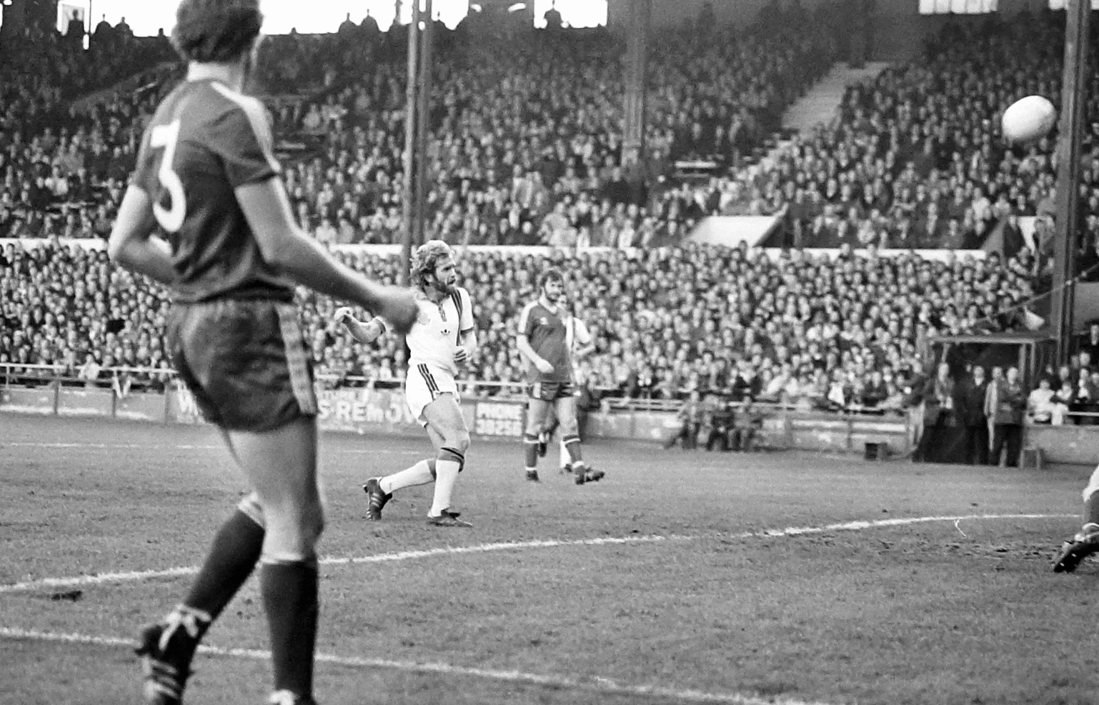 Tony Grealish | Hatters Heritage | A History of Luton Town FC