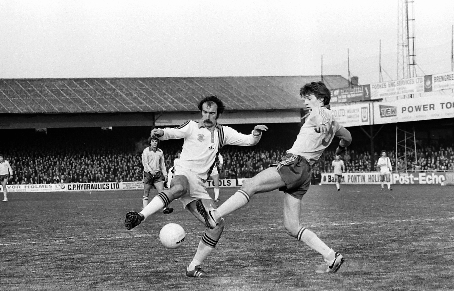 Bob Hatton | Hatters Heritage | A History of Luton Town FC