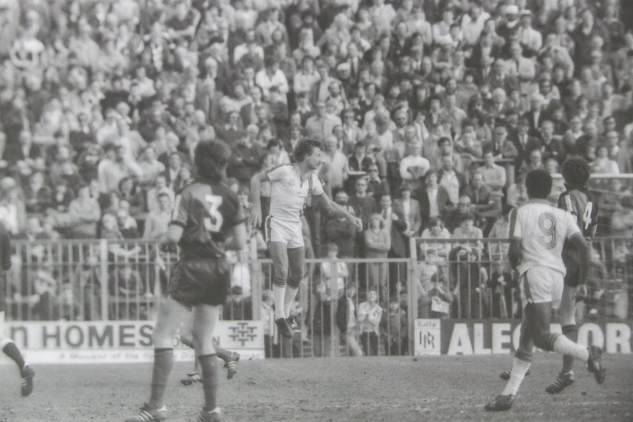 Luton Town FC vs Bristol Rovers (18th Apr 1981) | Hatters Heritage | A ...
