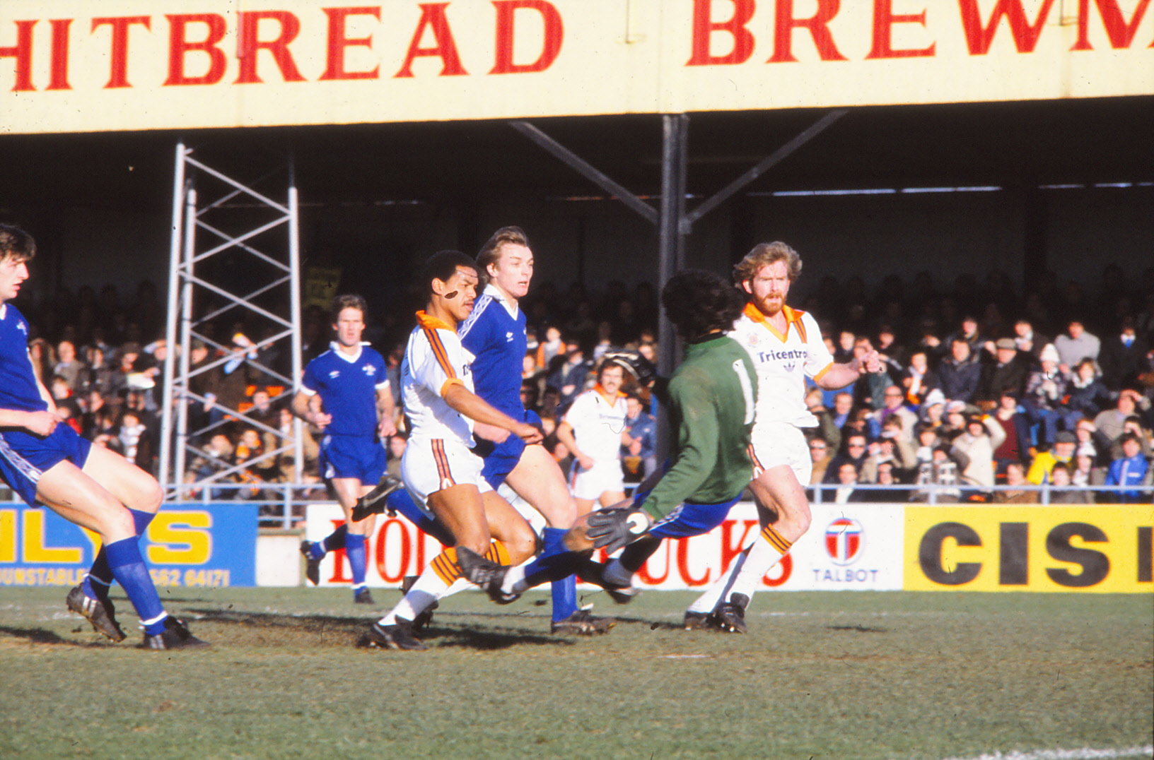 Luton Town FC vs Chelsea (26th Dec 1980) | Hatters Heritage | A History ...