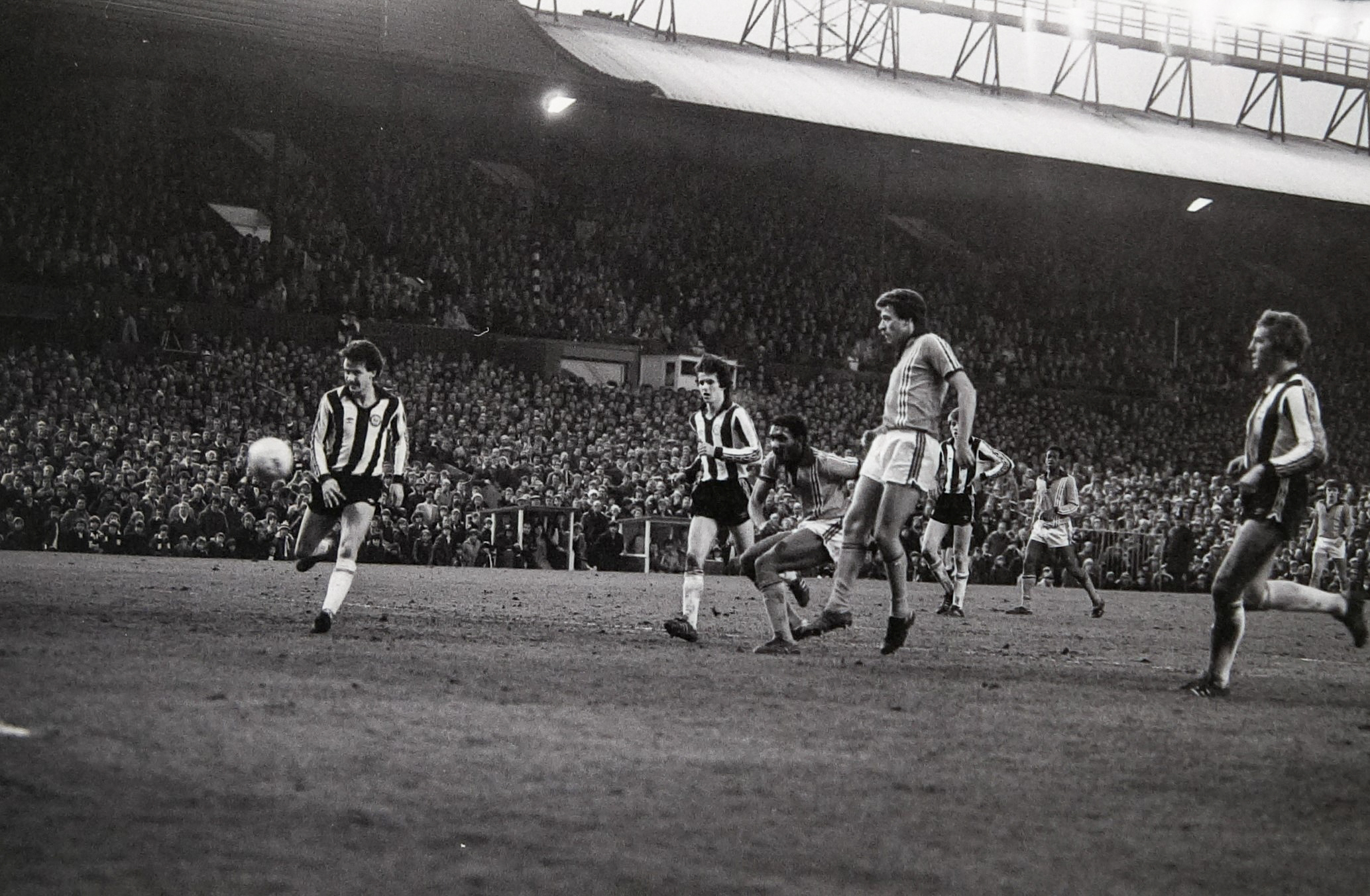 Newcastle United vs Luton Town FC (24th Jan 1981) | Hatters Heritage ...