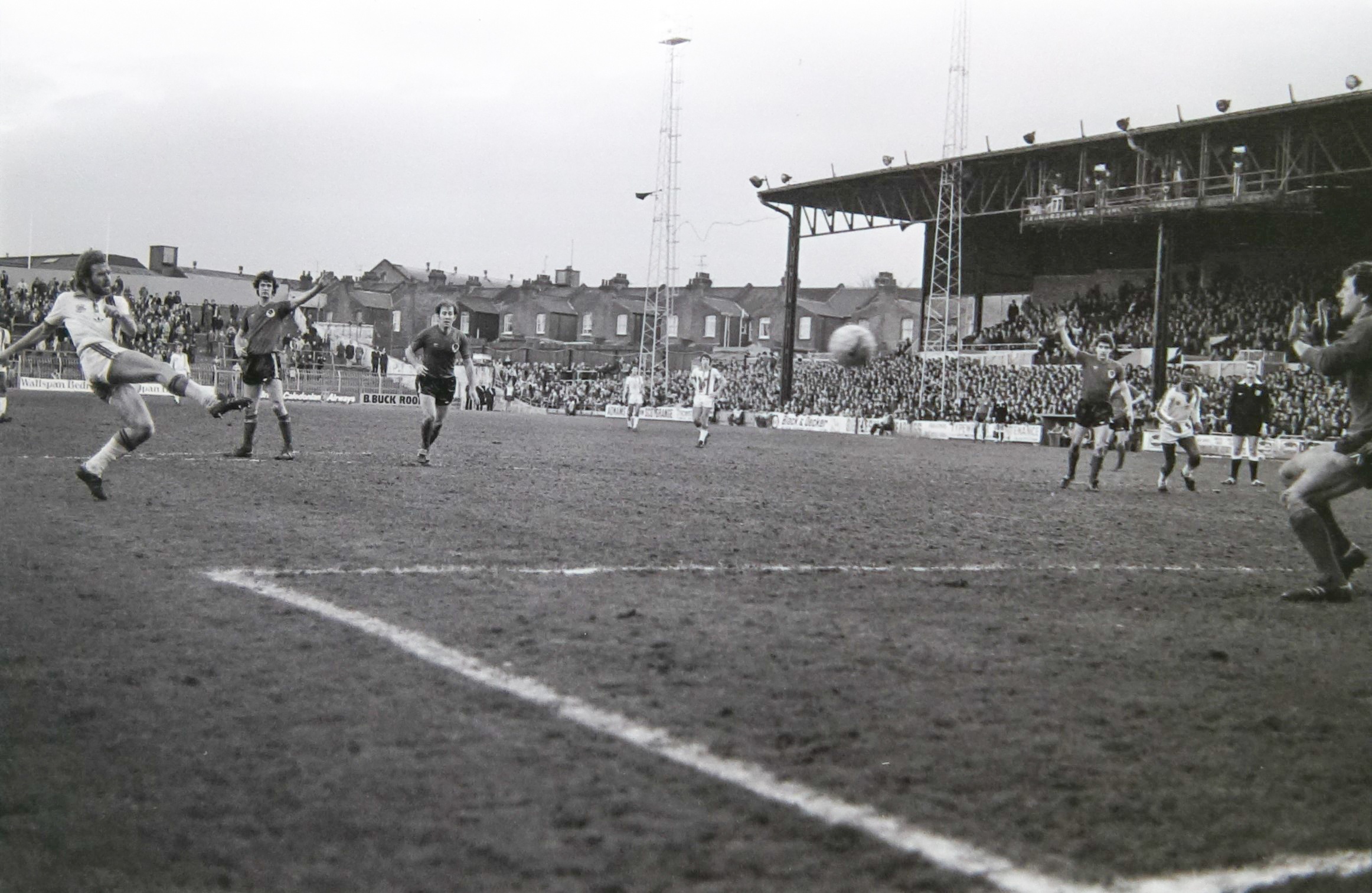 Tony Grealish | Hatters Heritage | A History of Luton Town FC