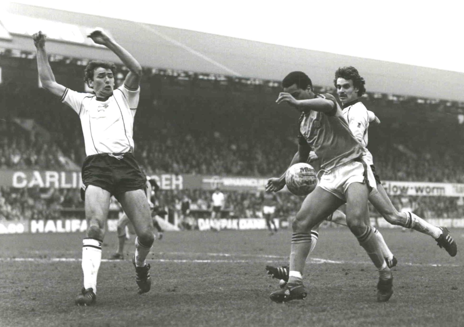 Derby County vs Luton Town FC (27th Mar 1982) | Hatters Heritage | A ...