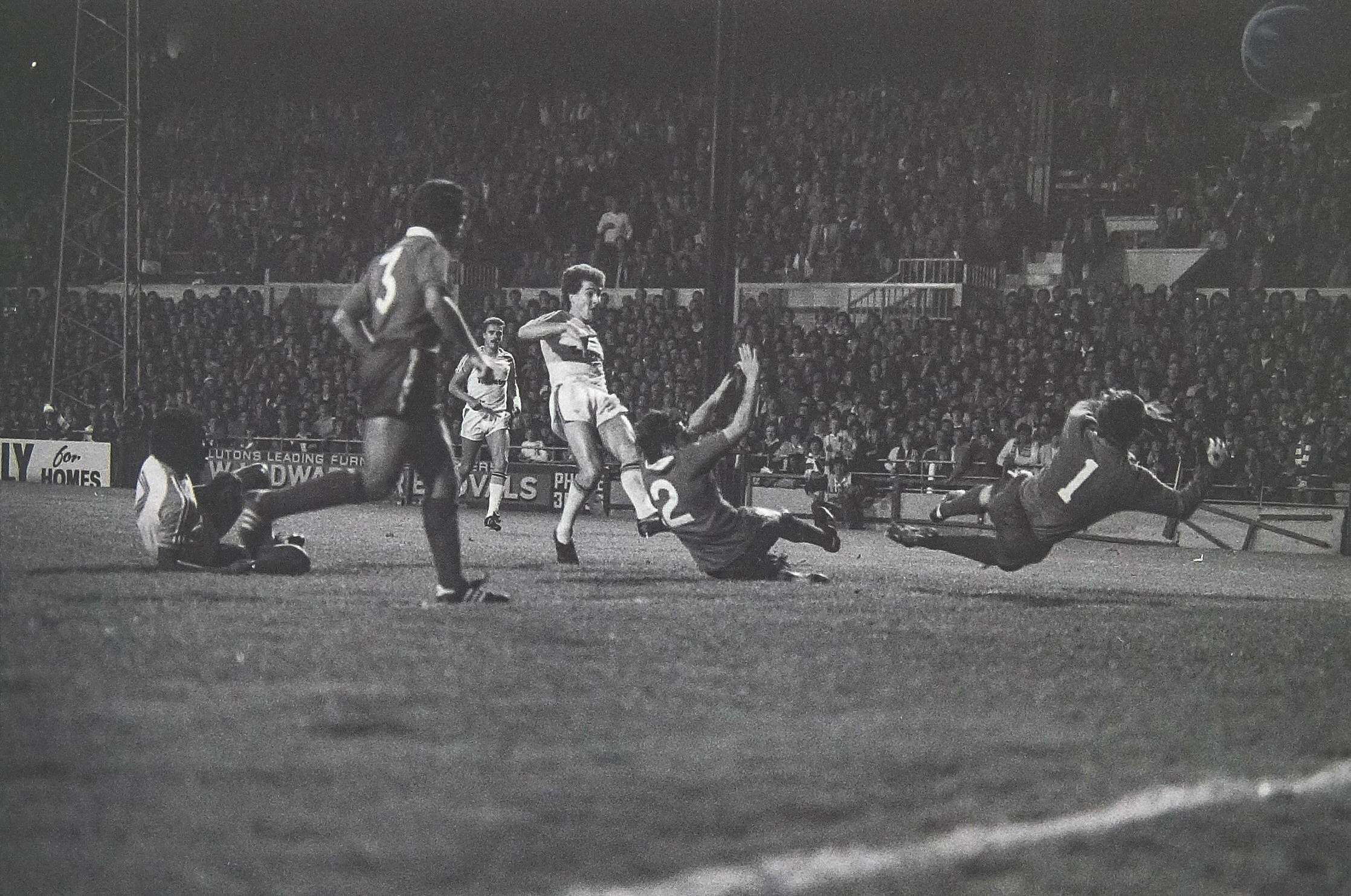 Steve White | Hatters Heritage | A History of Luton Town FC