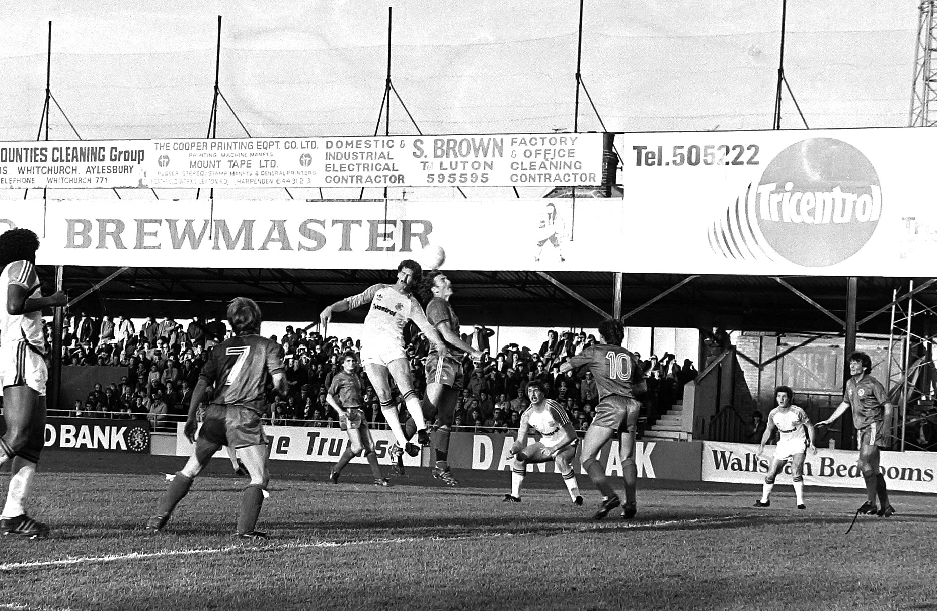 Mike Saxby | Hatters Heritage | A History of Luton Town FC