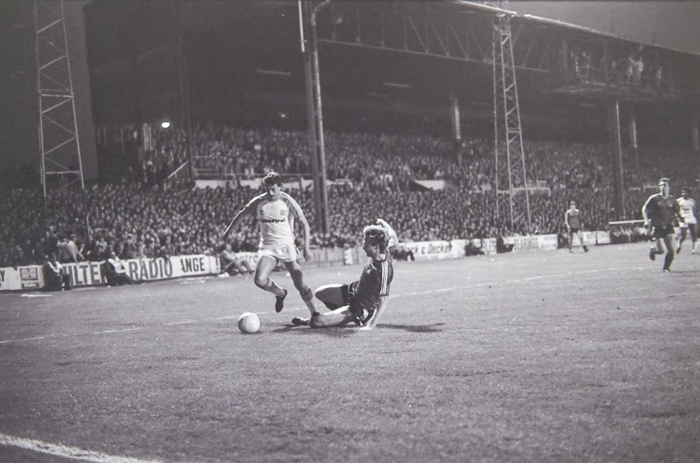 Luton Town FC vs Queens Park Rangers (11th May 1982) | Hatters Heritage ...