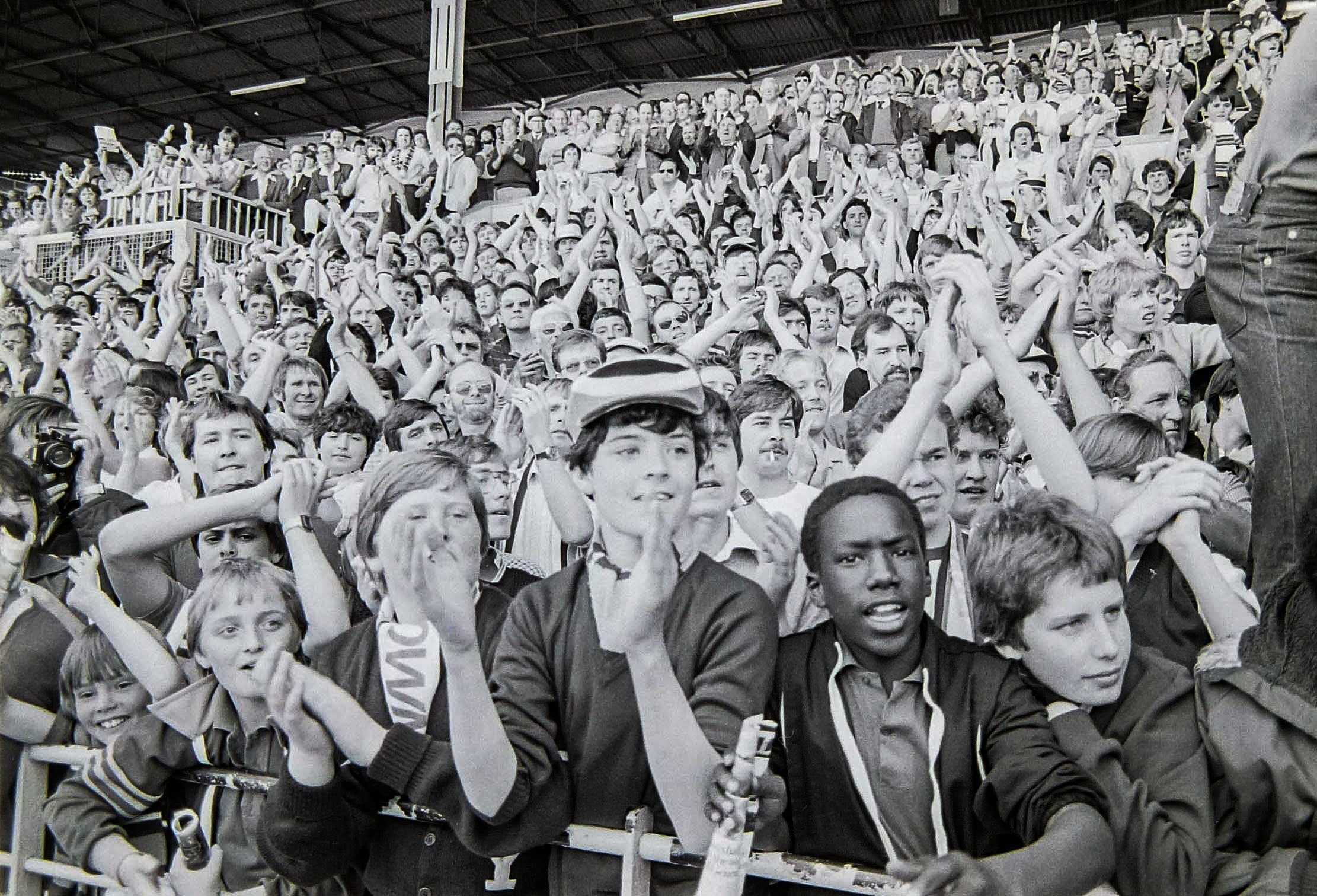 Luton Town FC vs Barnsley (15th May 1982) | Hatters Heritage | A ...