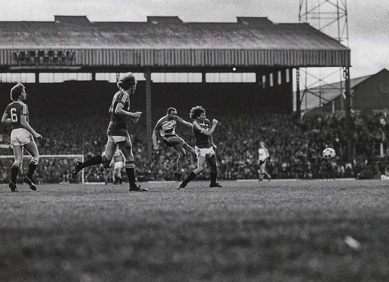 Manchester United vs Luton Town FC (9th May 1983) | Hatters Heritage ...