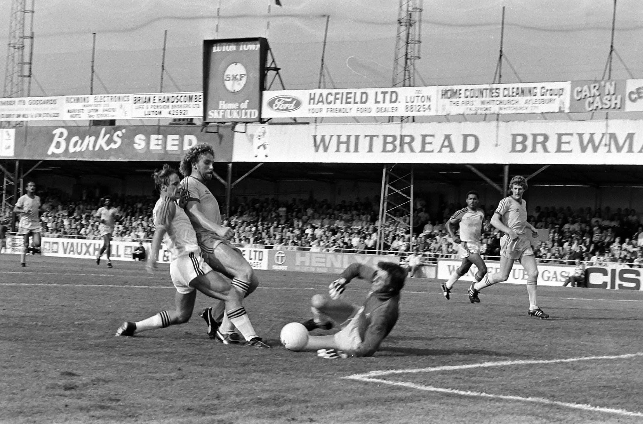 Luton Town FC vs Notts County (4th Sep 1982) | Hatters Heritage | A ...