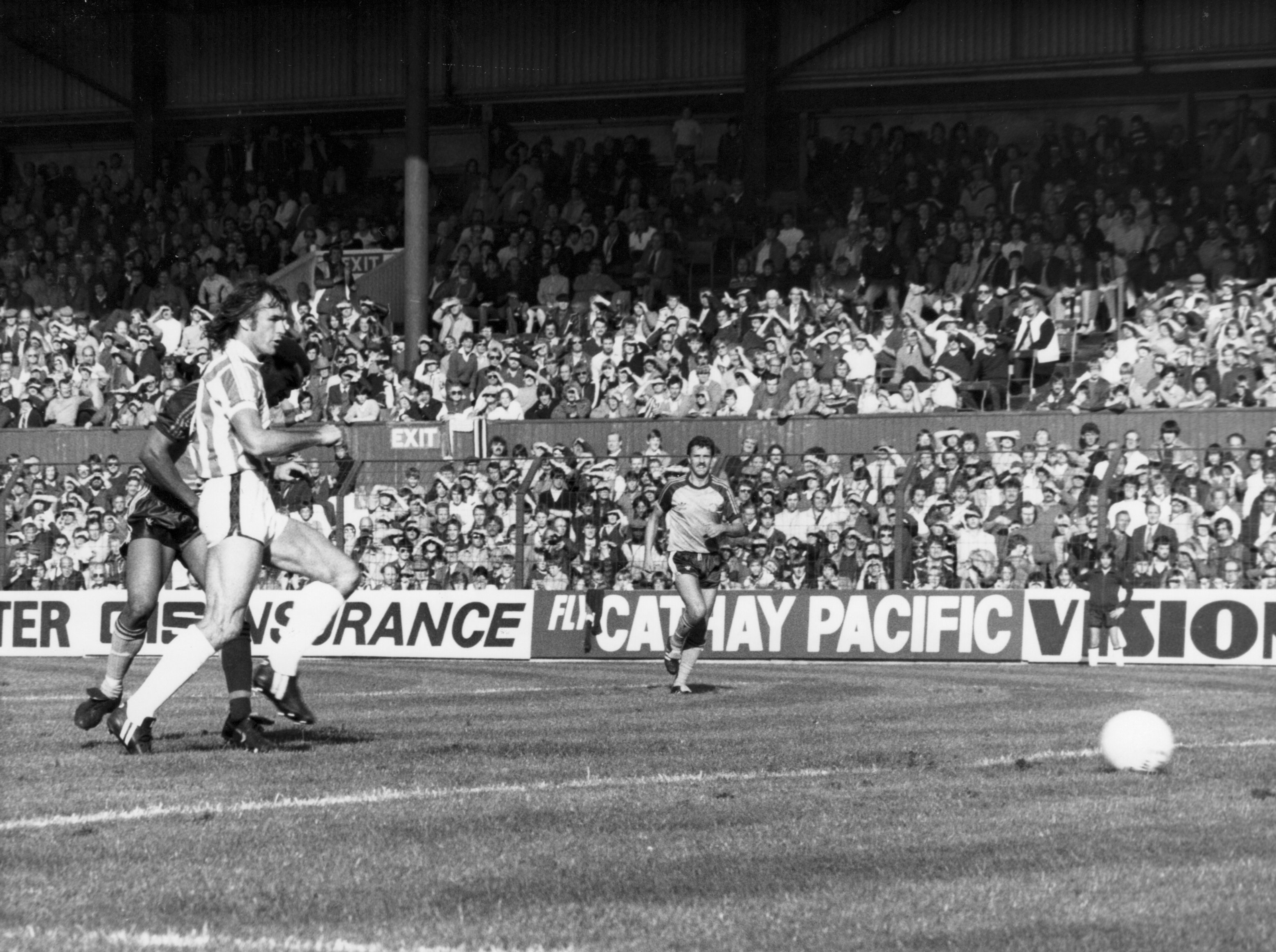Stoke City vs Luton Town FC (25th Sep 1982) | Hatters Heritage | A ...