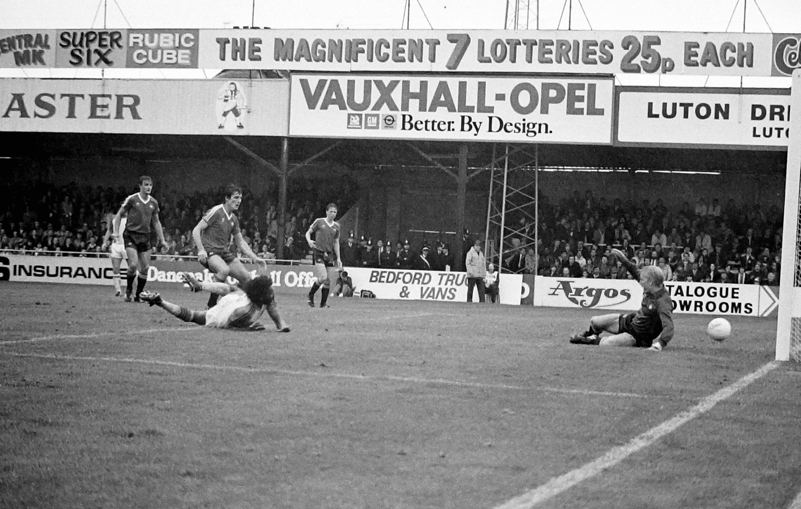 Ricky Hill | Hatters Heritage | A History of Luton Town FC