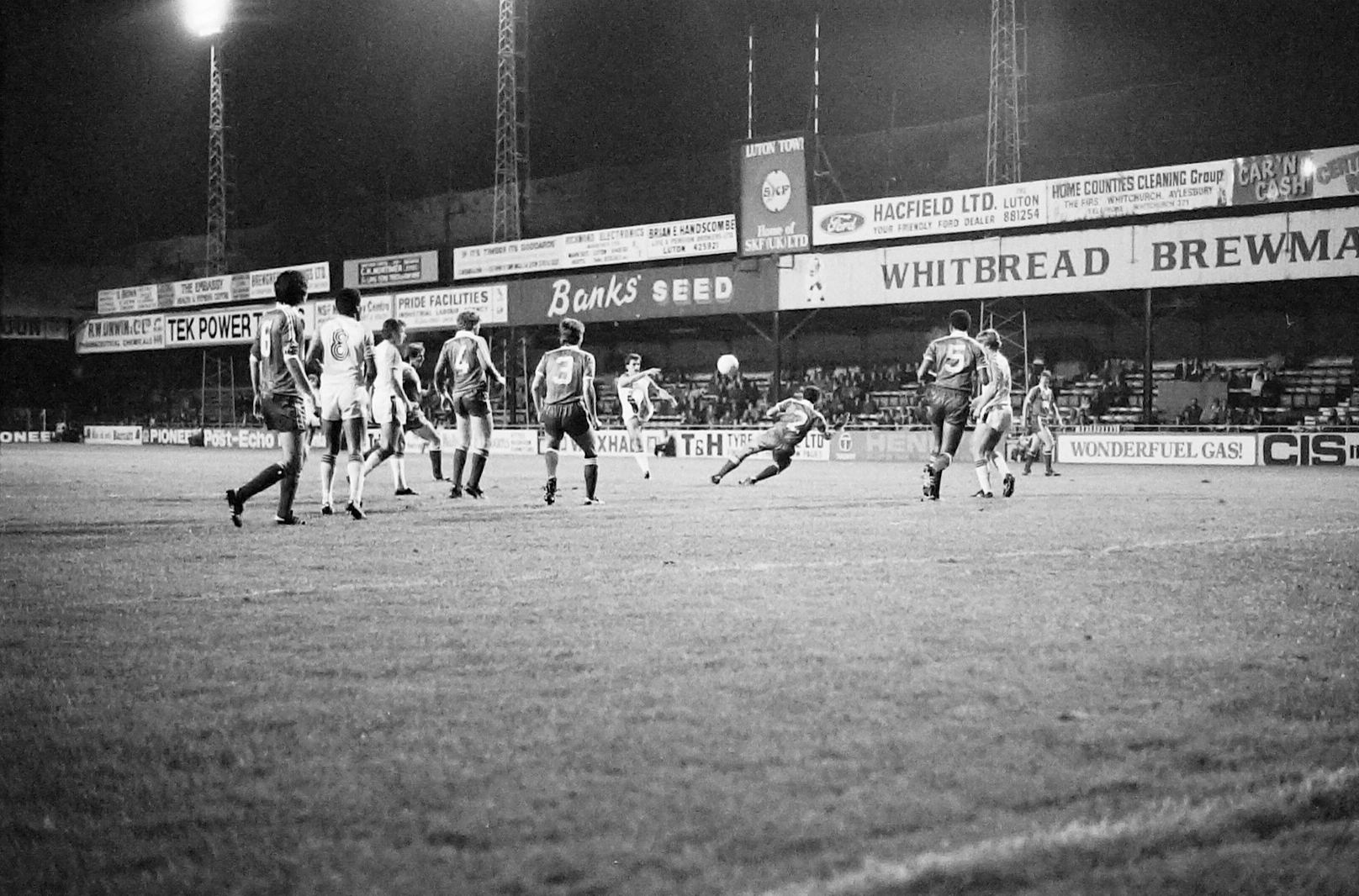 Luton Town FC vs Charlton Athletic (5th Oct 1982) | Hatters Heritage ...