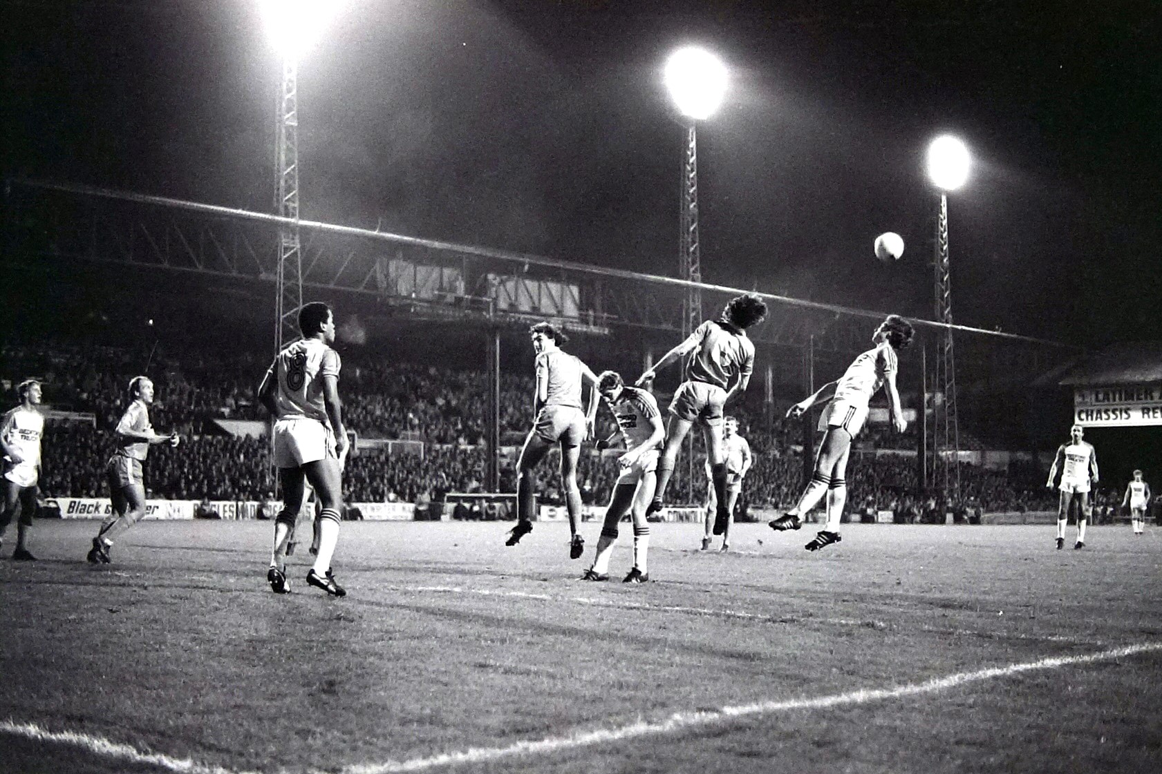 Luton Town FC vs Blackpool (9th Nov 1982) | Hatters Heritage | A ...