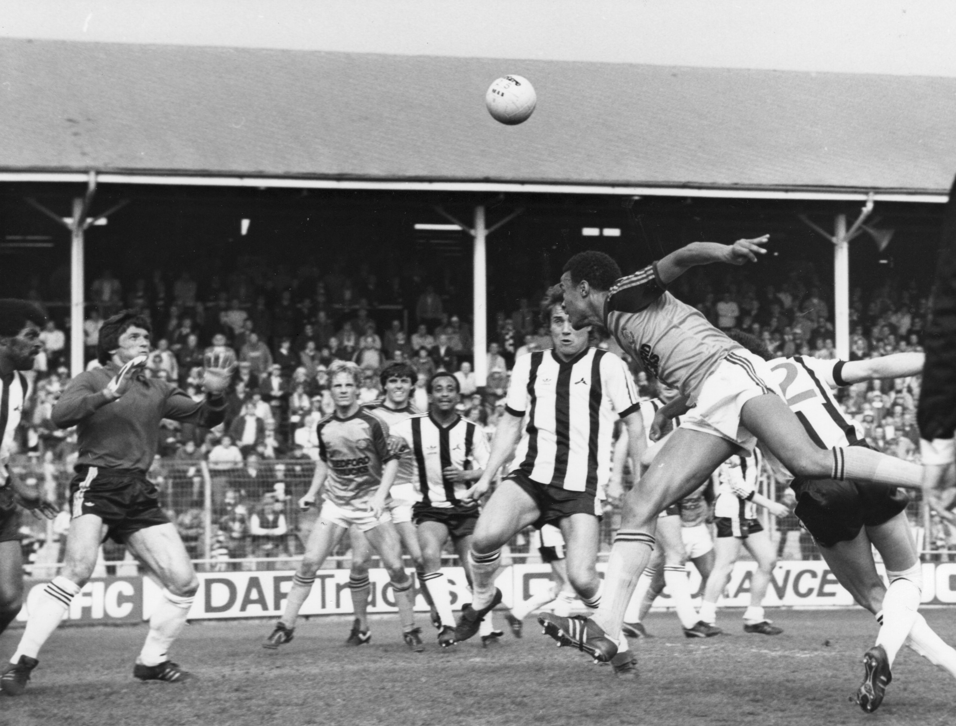 Paul Elliott | Hatters Heritage | A History of Luton Town FC