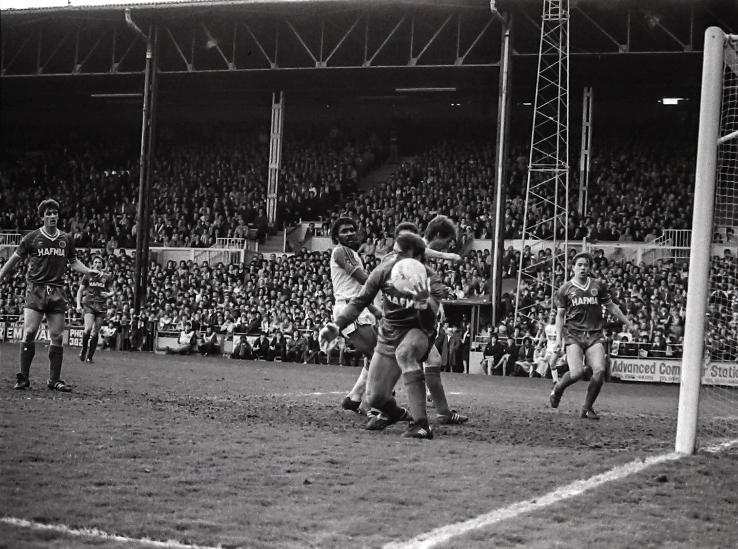 Luton Town FC vs Everton (7th May 1983) | Hatters Heritage | A History ...