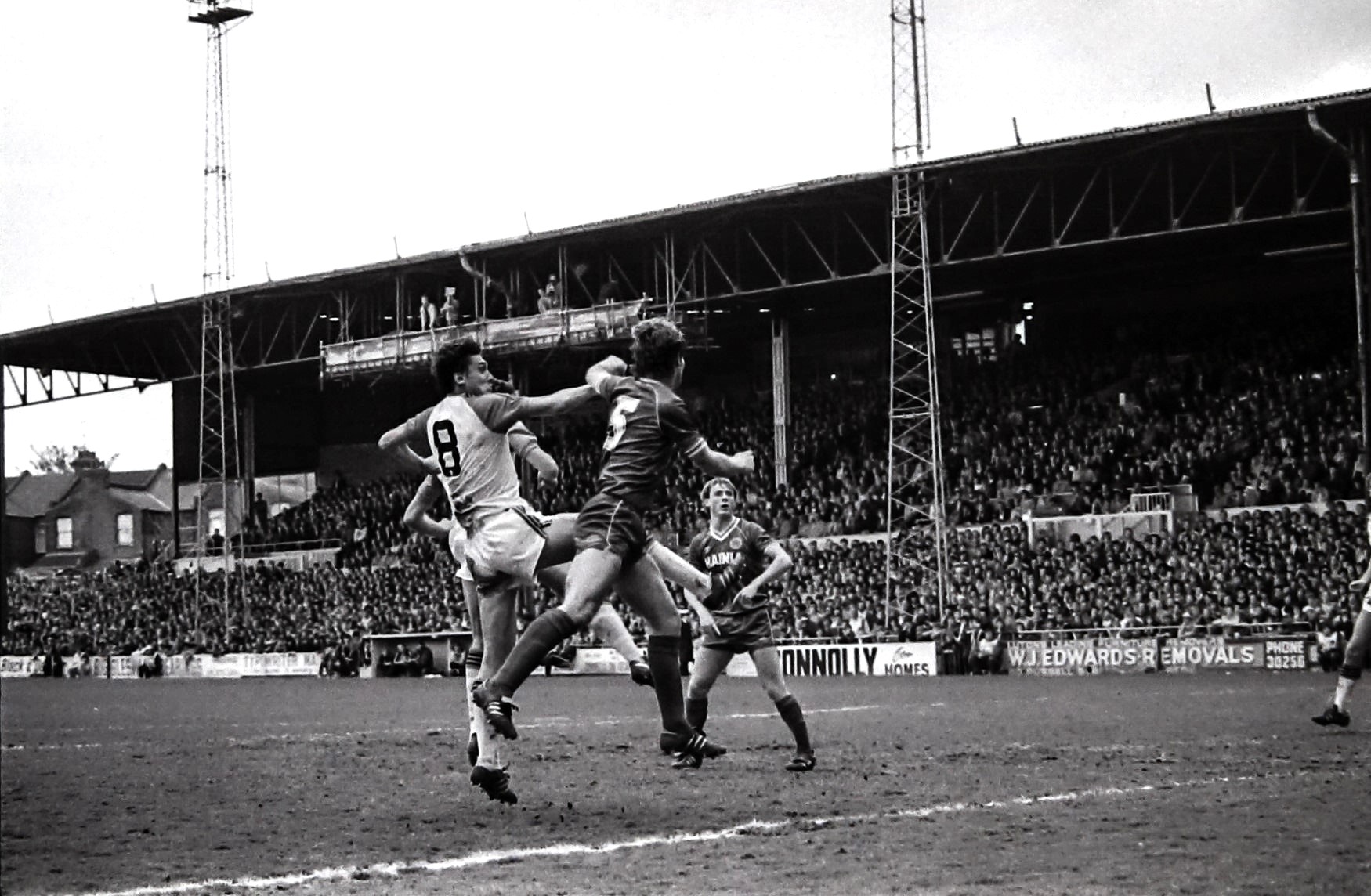 Trevor Aylott | Hatters Heritage | A History of Luton Town FC