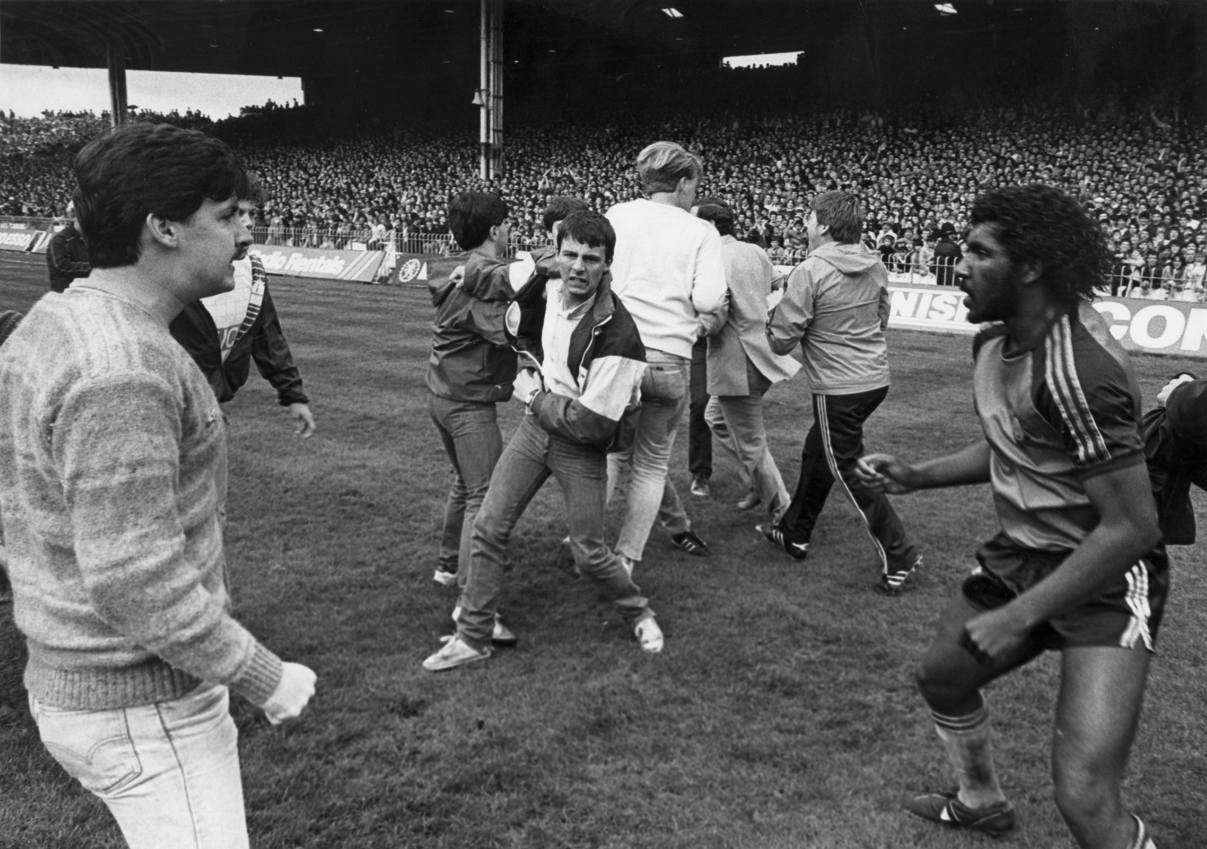 Manchester City vs Luton Town FC (14th May 1983) | Hatters Heritage | A ...