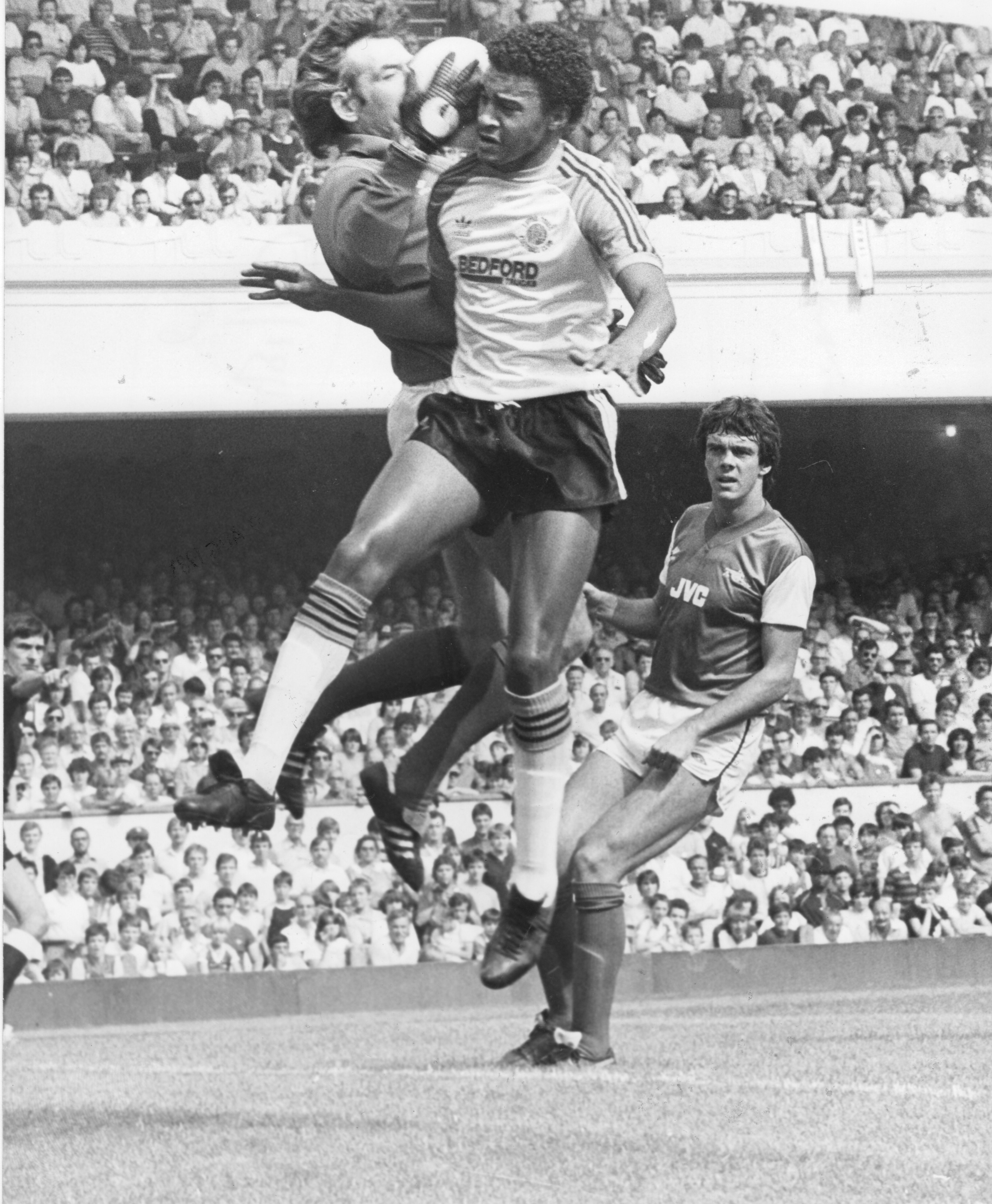 Paul Elliott | Hatters Heritage | A History of Luton Town FC