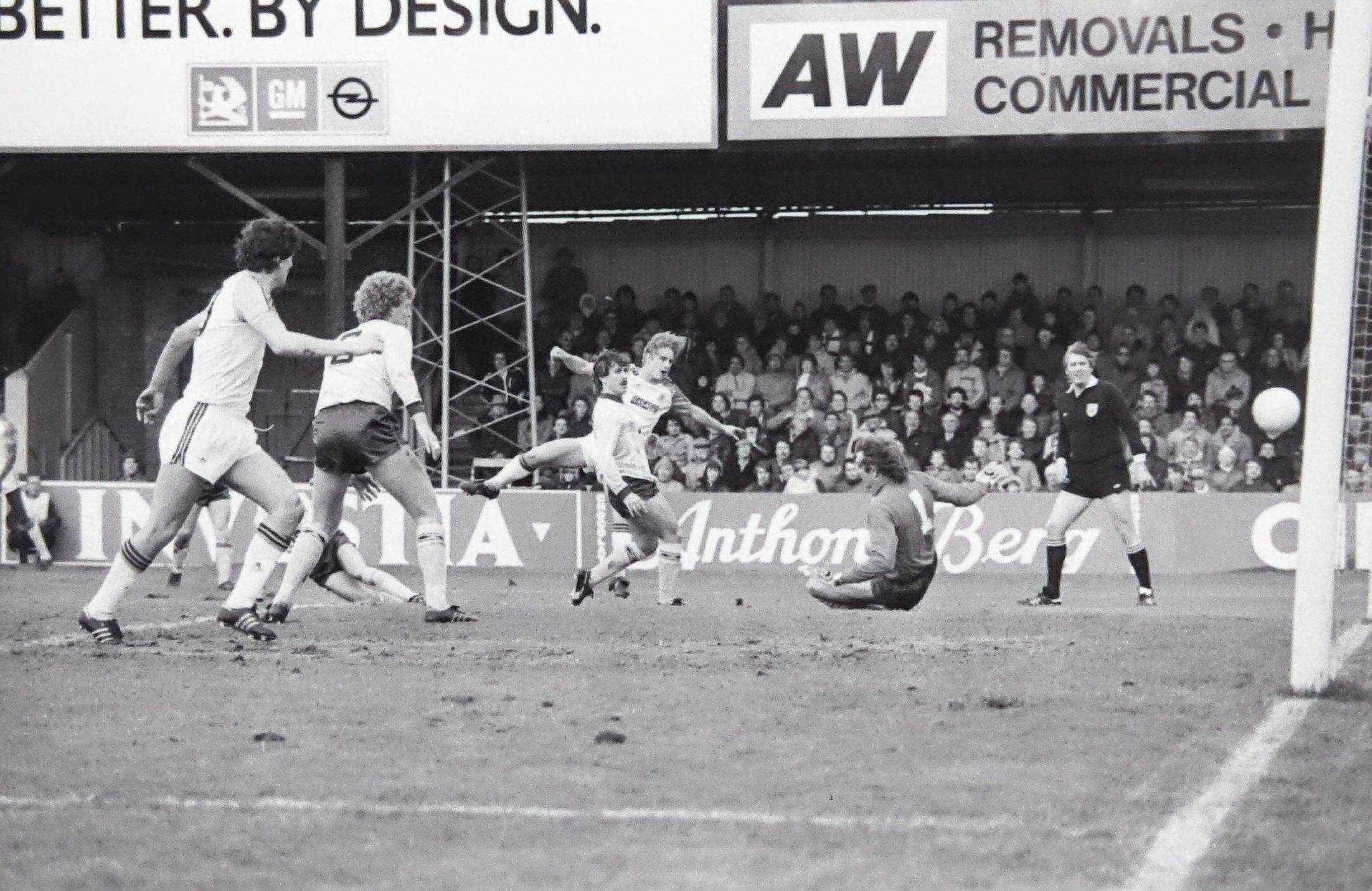 Luton Town FC vs Arsenal (14th Jan 1984) | Hatters Heritage | A History ...