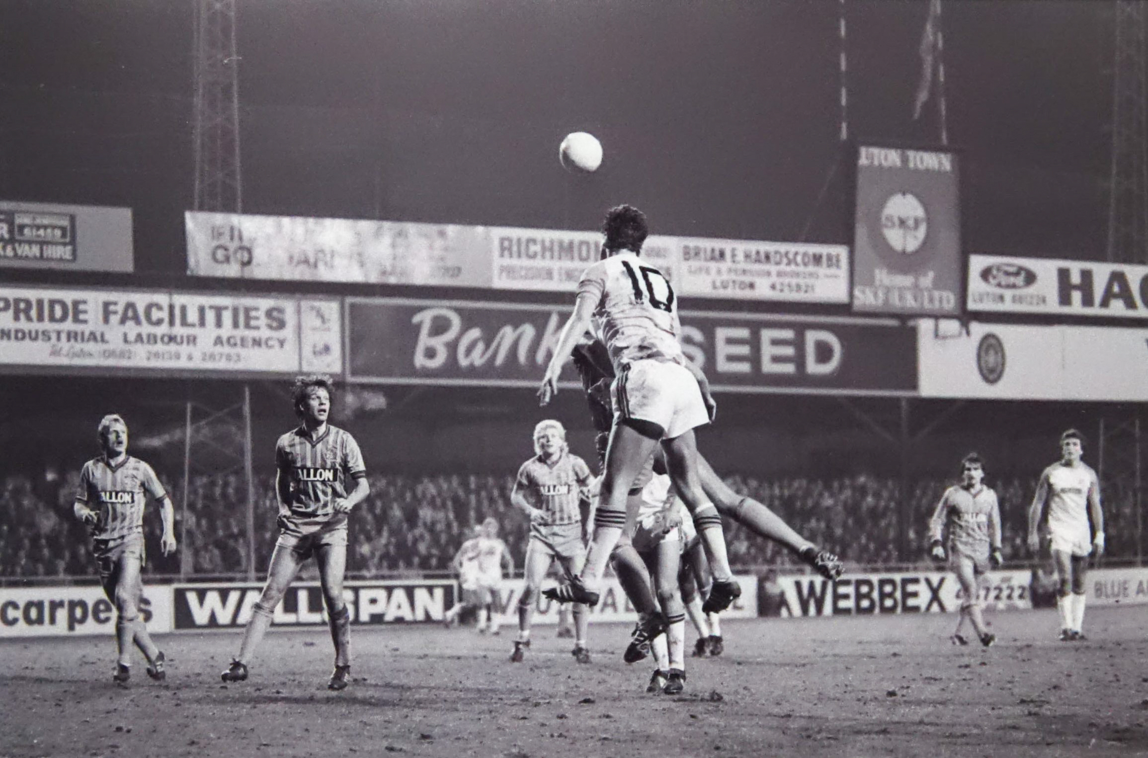 Trevor Aylott | Hatters Heritage | A History of Luton Town FC