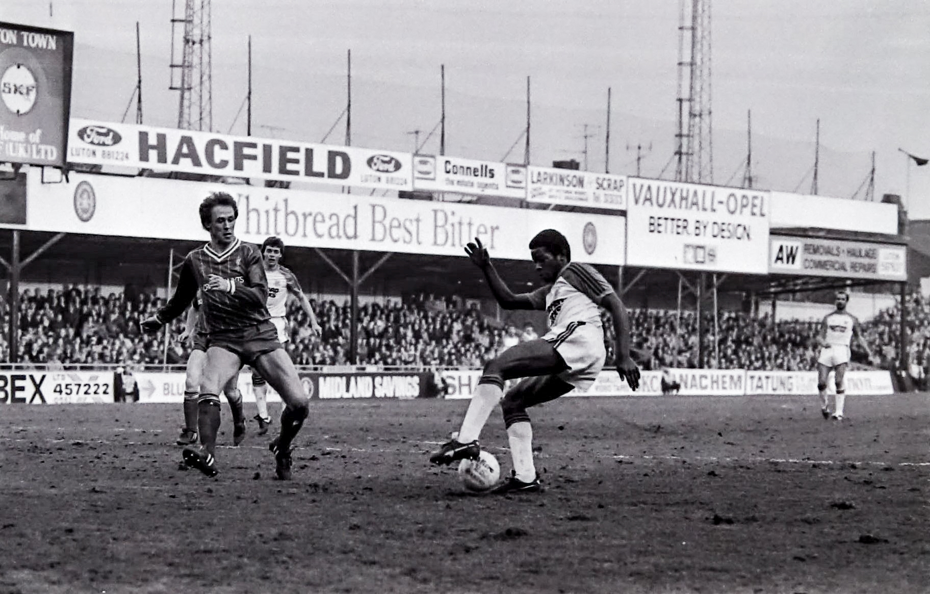 Ray Daniel | Hatters Heritage | A History of Luton Town FC