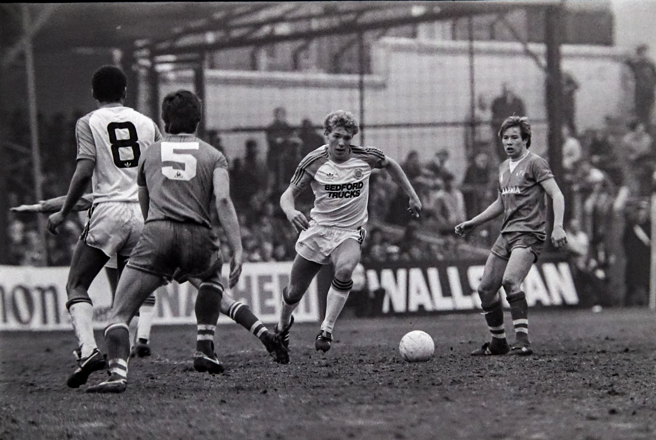 Tim Breacker | Hatters Heritage | A History of Luton Town FC