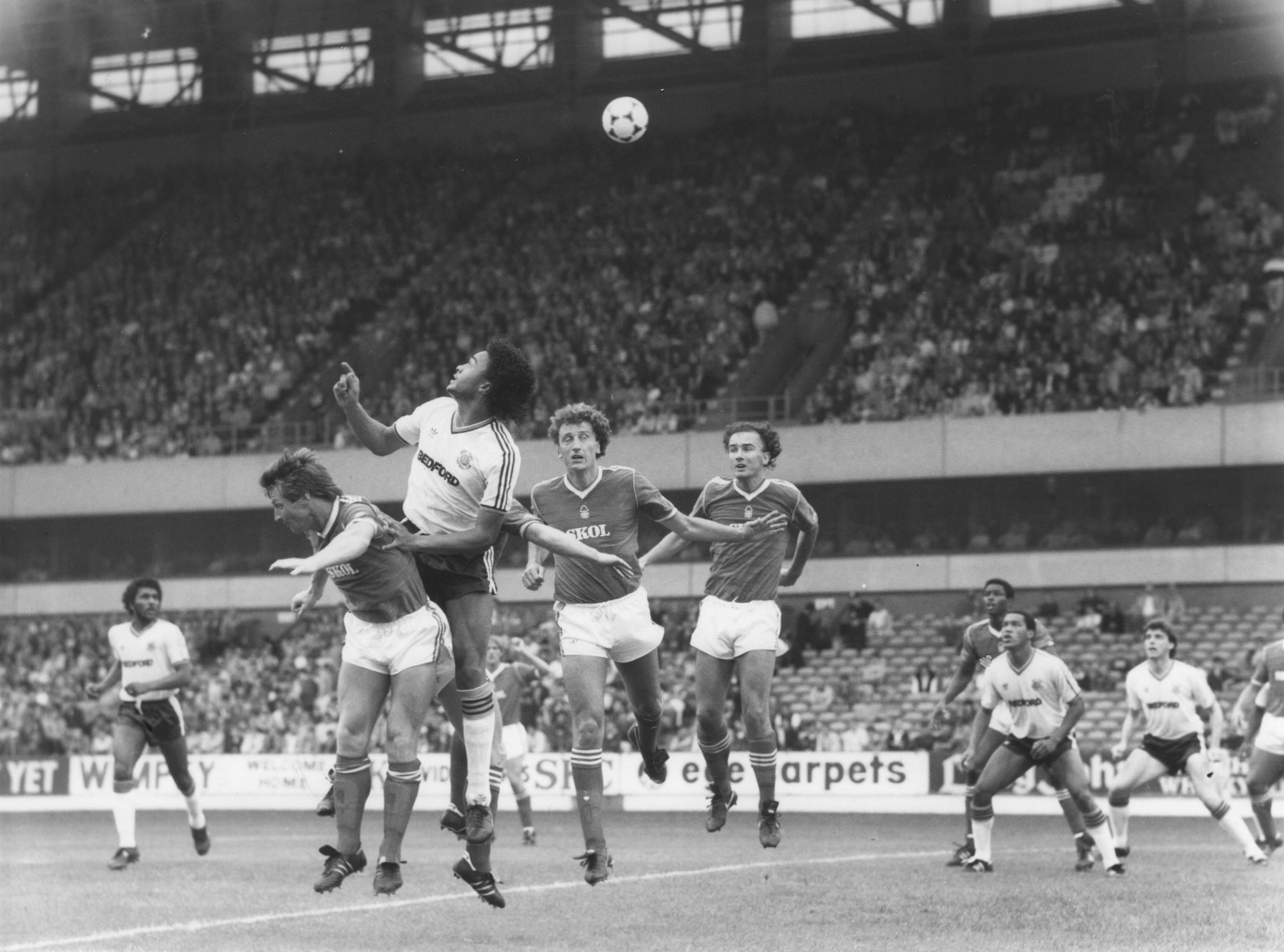 Paul Elliott | Hatters Heritage | A History of Luton Town FC