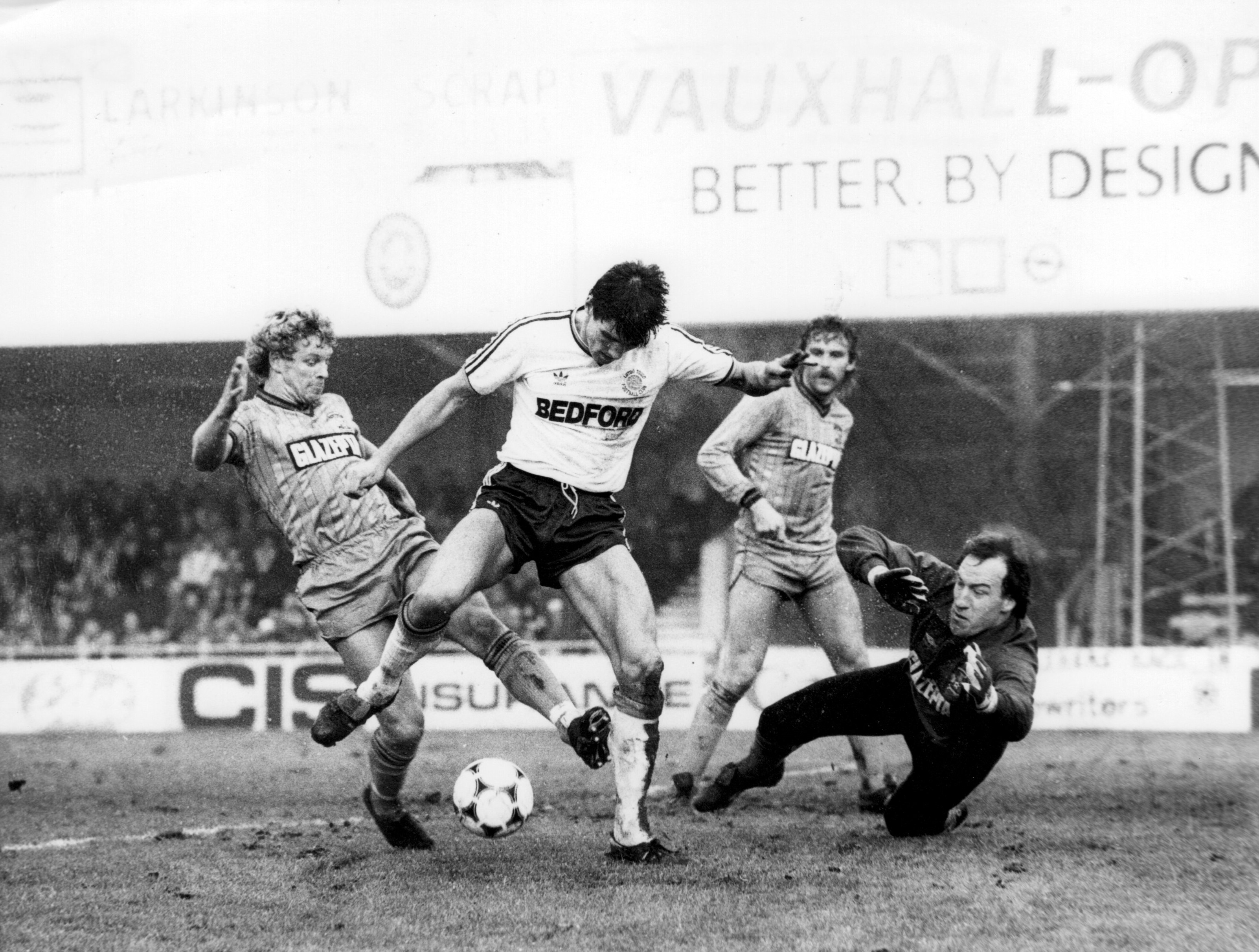Luton Town FC vs Coventry City (26th Dec 1984) | Hatters Heritage | A ...