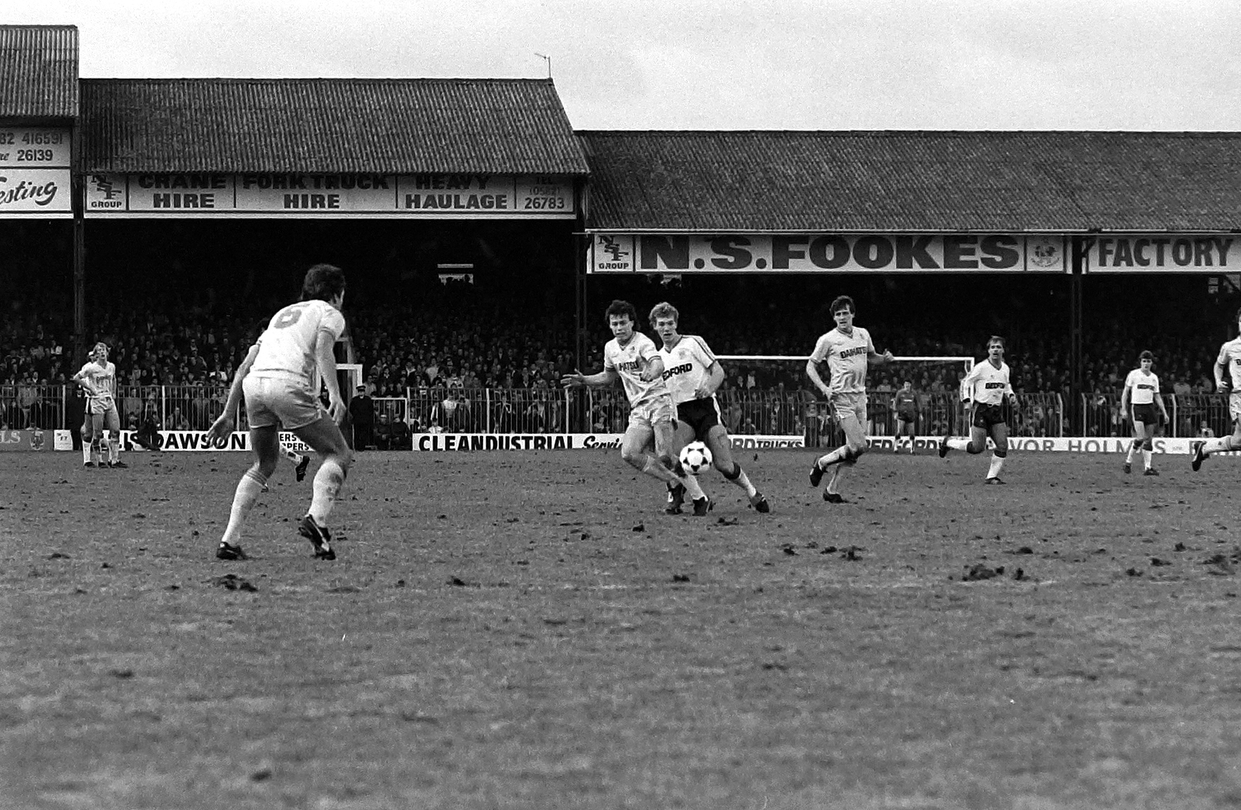 Tim Breacker | Hatters Heritage | A History of Luton Town FC